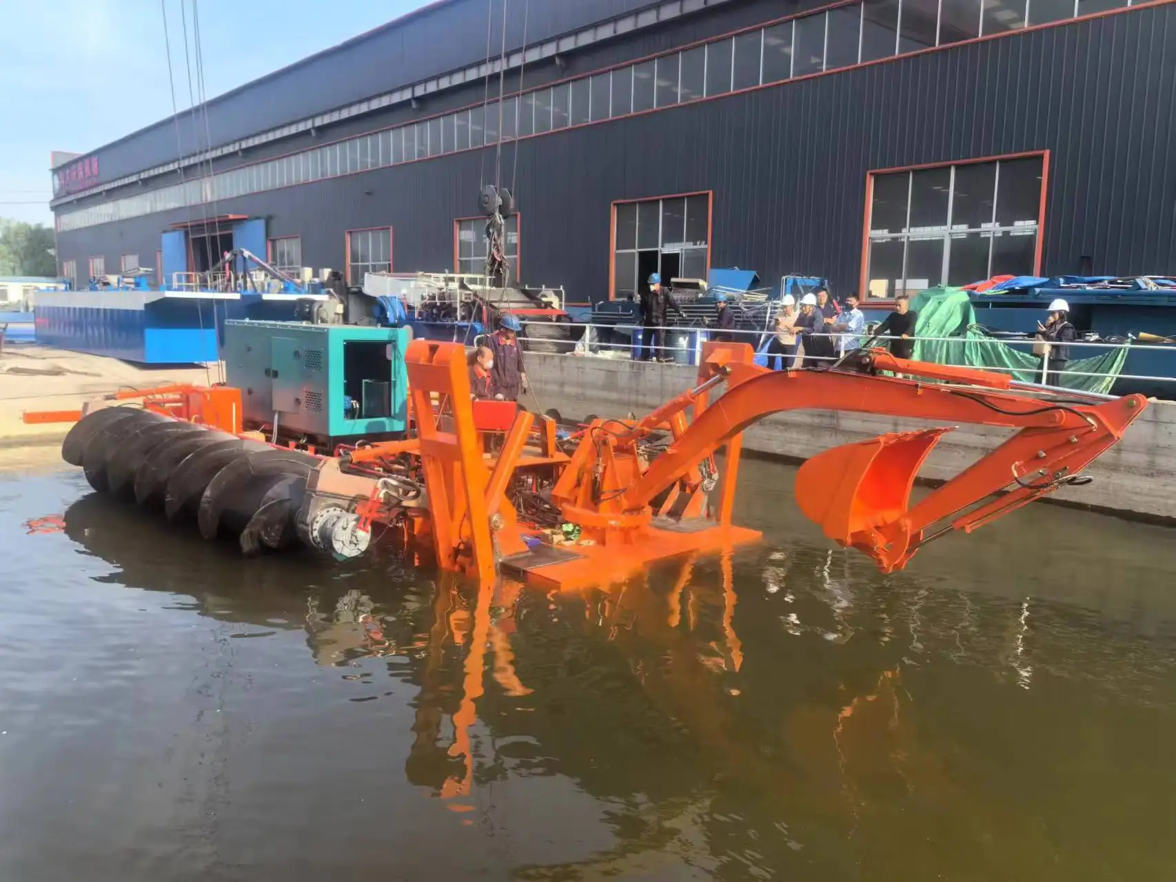 KEDA Swamp Land Amphibious Dredger - Multifunctional & Durable