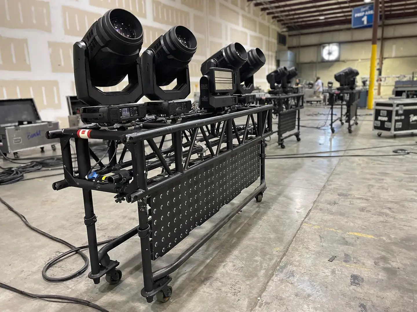 Heavy Duty Mobile Portable Aluminum Black Touring Lighting Truss Moving ...
