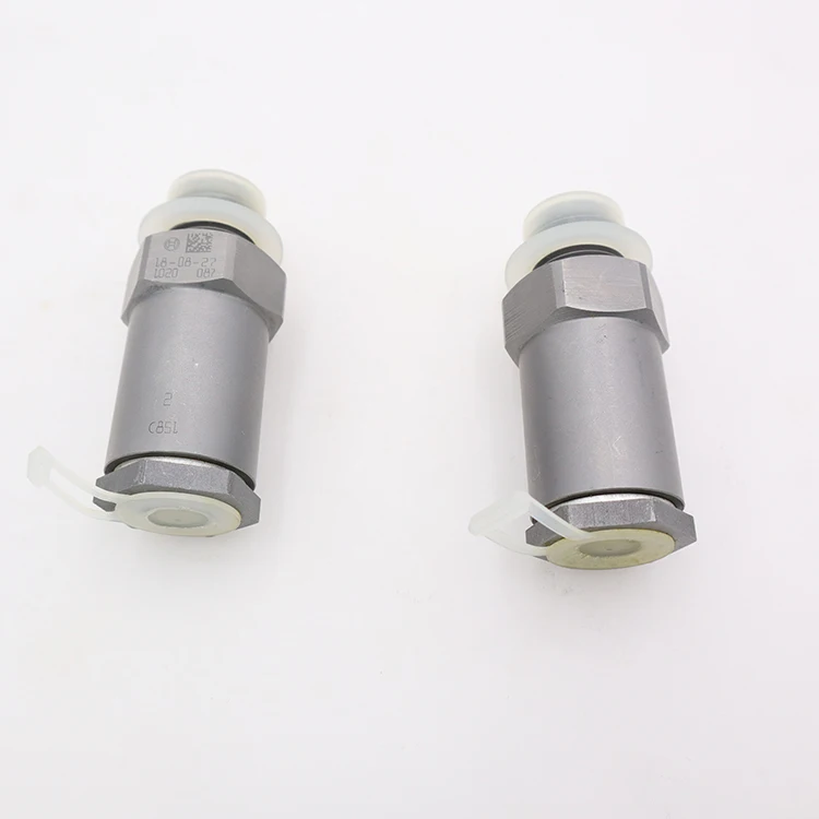 Longrui Pc300-8 Pc350-8 Excavator 6d114 Engine Manifold Relief Valve ...