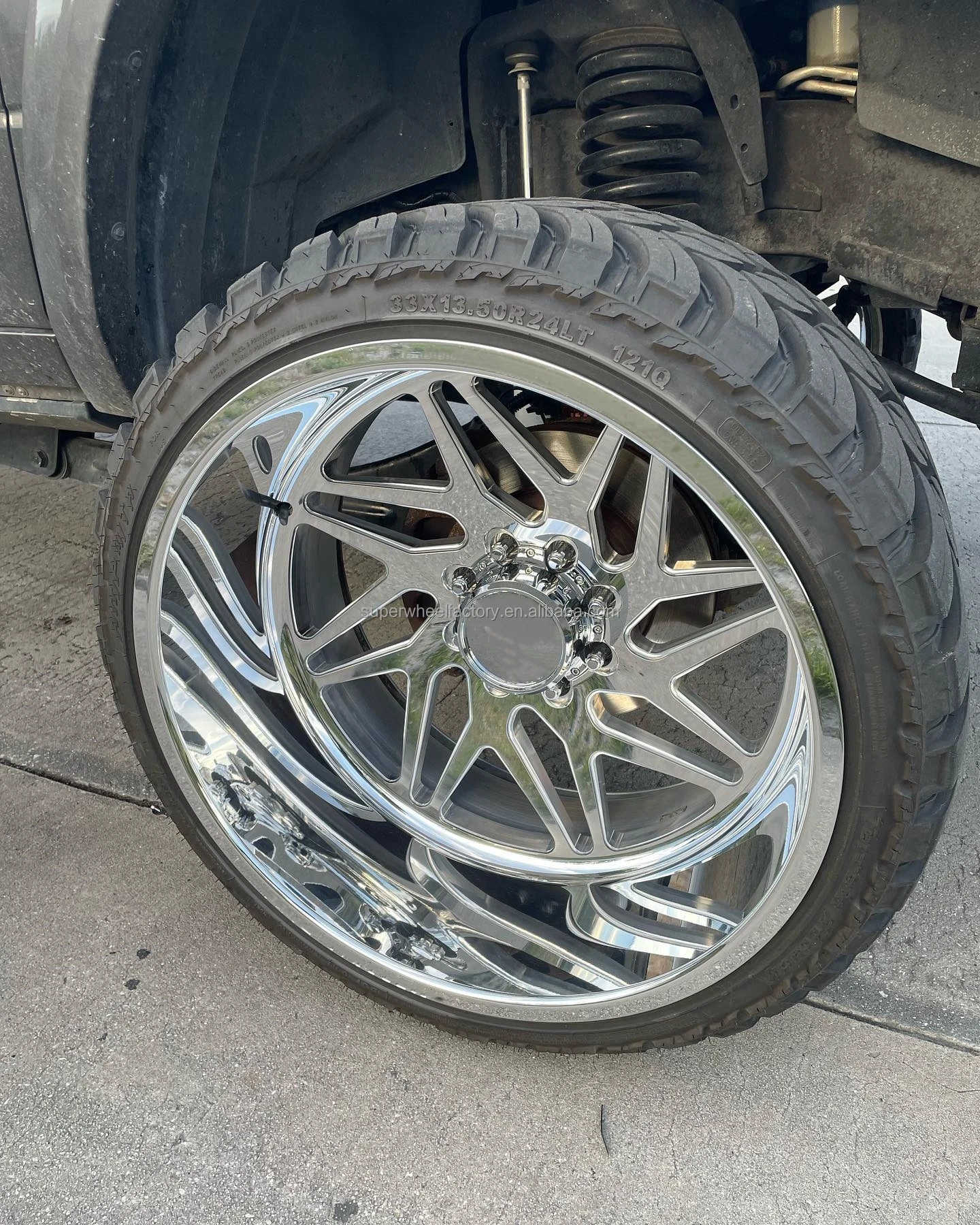 Custom Deep Lip Forged Wheels for Ford F150 & RAM Trucks