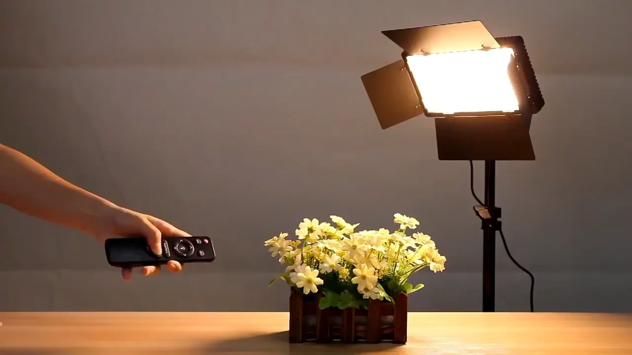 Camera Video Light Led-600 Lamp Professional Audio And Video Lighting ...