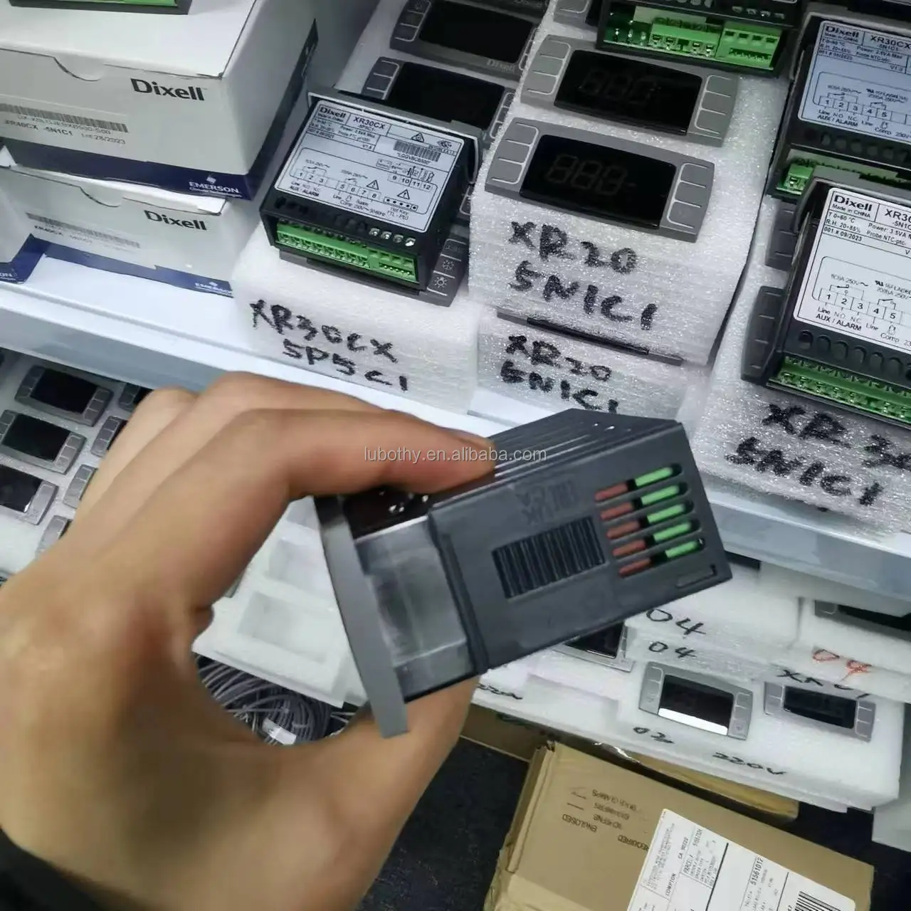 Original New Dixell Temperature Controller Xr20cx-5n1c1 - Buy Original ...