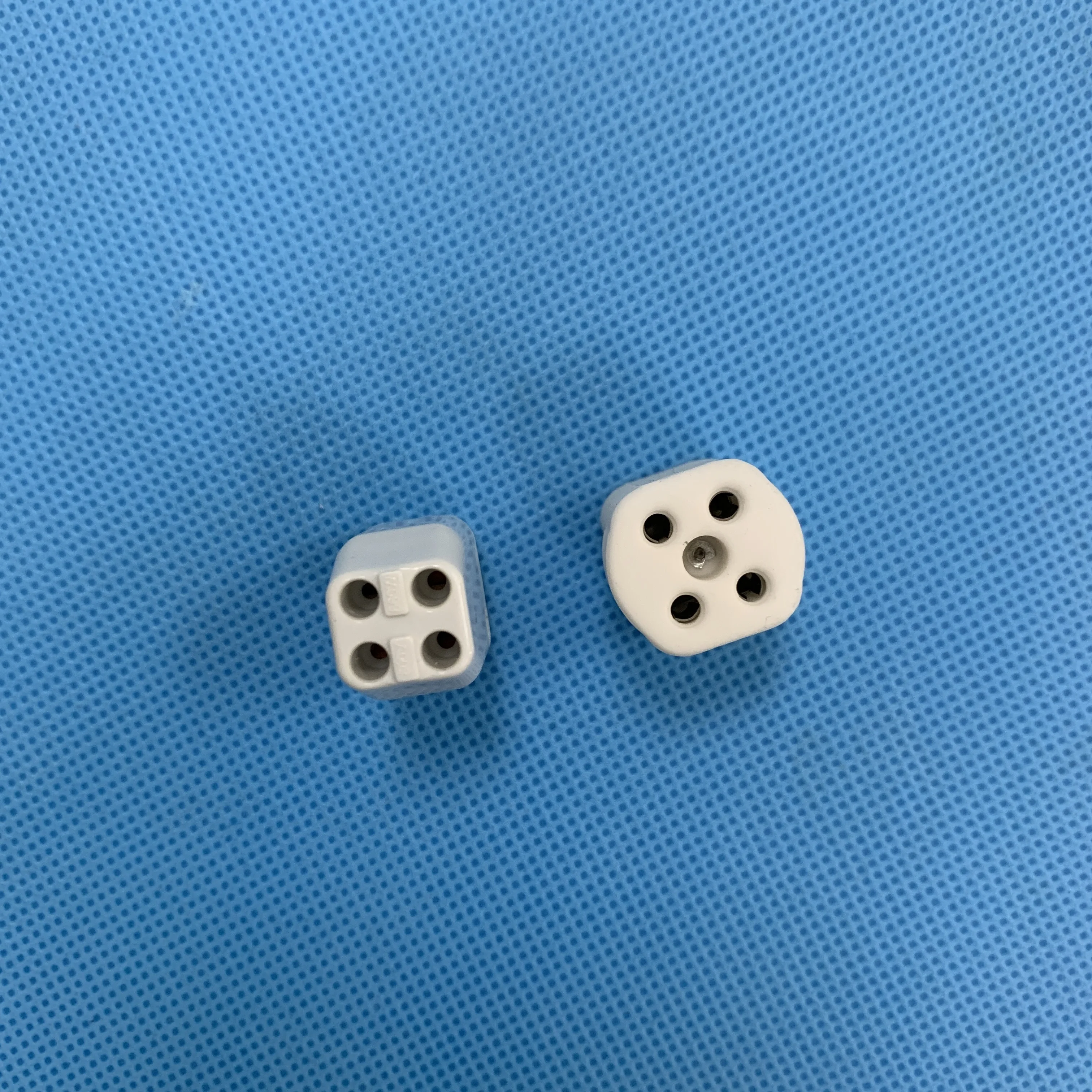 G10Q Ceramic UV Lamp Socket - Single End 4 Pins UVC Light