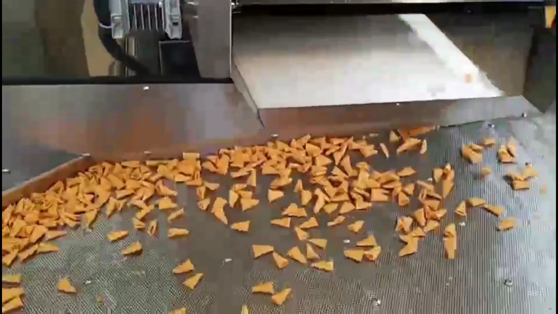 Automatic Extruded Fried Bugles Doritos Wheat Flour Frying Bugles Rice ...