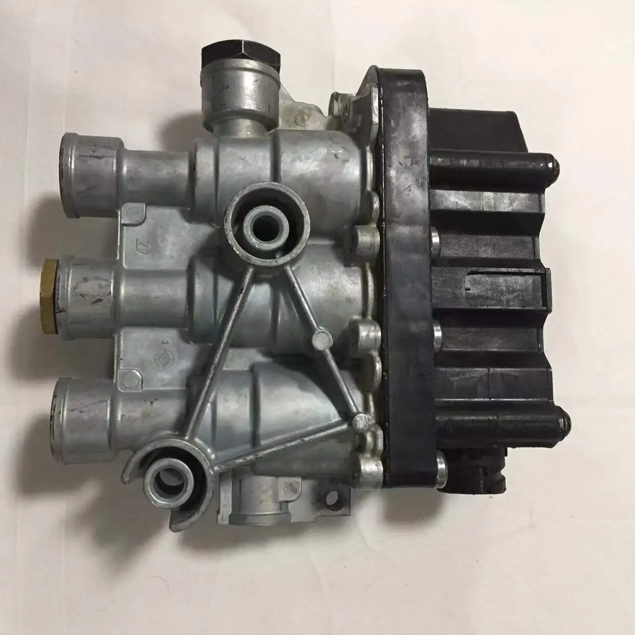 Solenoid Valve DZ95189711101 for ECAS - Reliable Performance