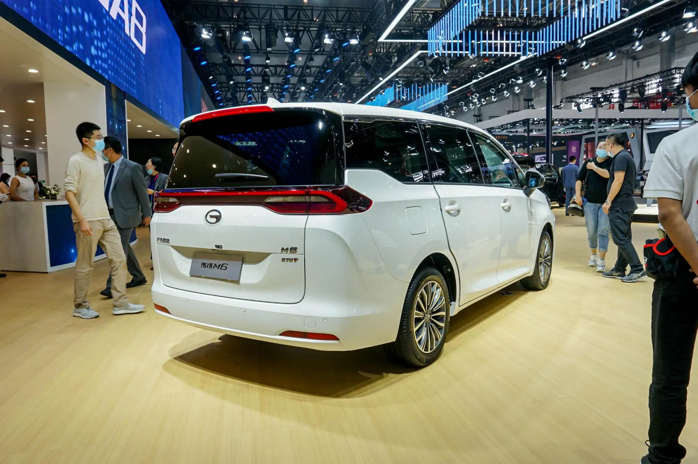 Gac Motor M6 2023 Pro Auto Premium Edition 7 Mpv Gasoline 1.5t New Car Premium Category - Buy 7 ...