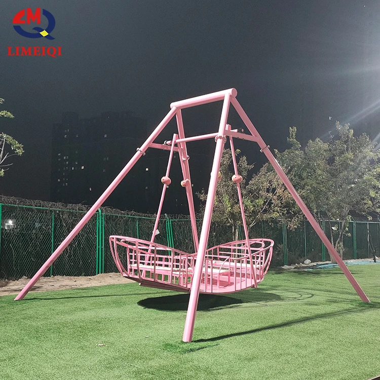 Outdoor Children's Unpowered Pirate Boats in Scenic Amusement Parks ...