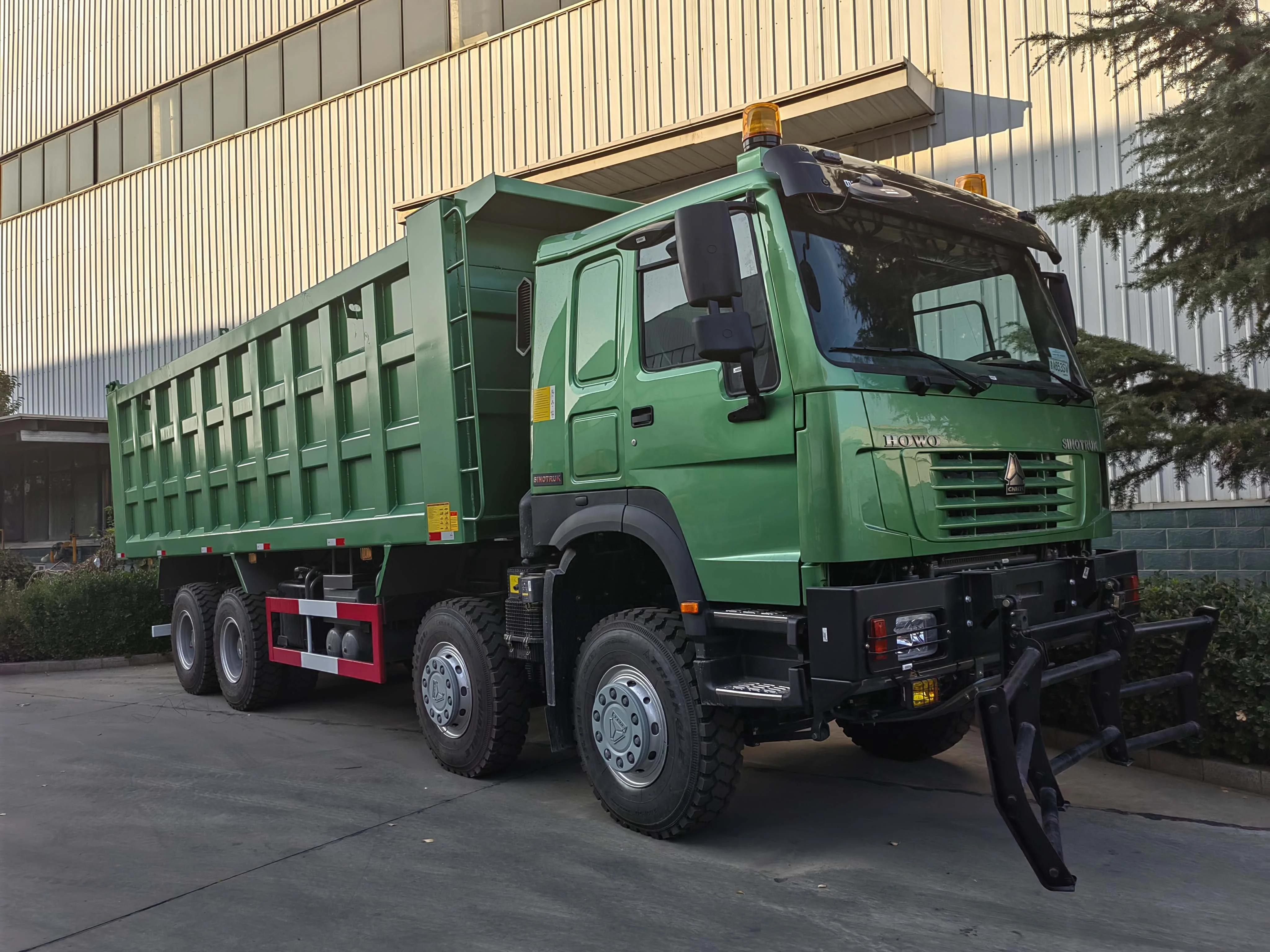 Howo 7 Sinotruk Dump Truck Chassis 6x4 8x4 380hp 12wheels Tipper Truck ...