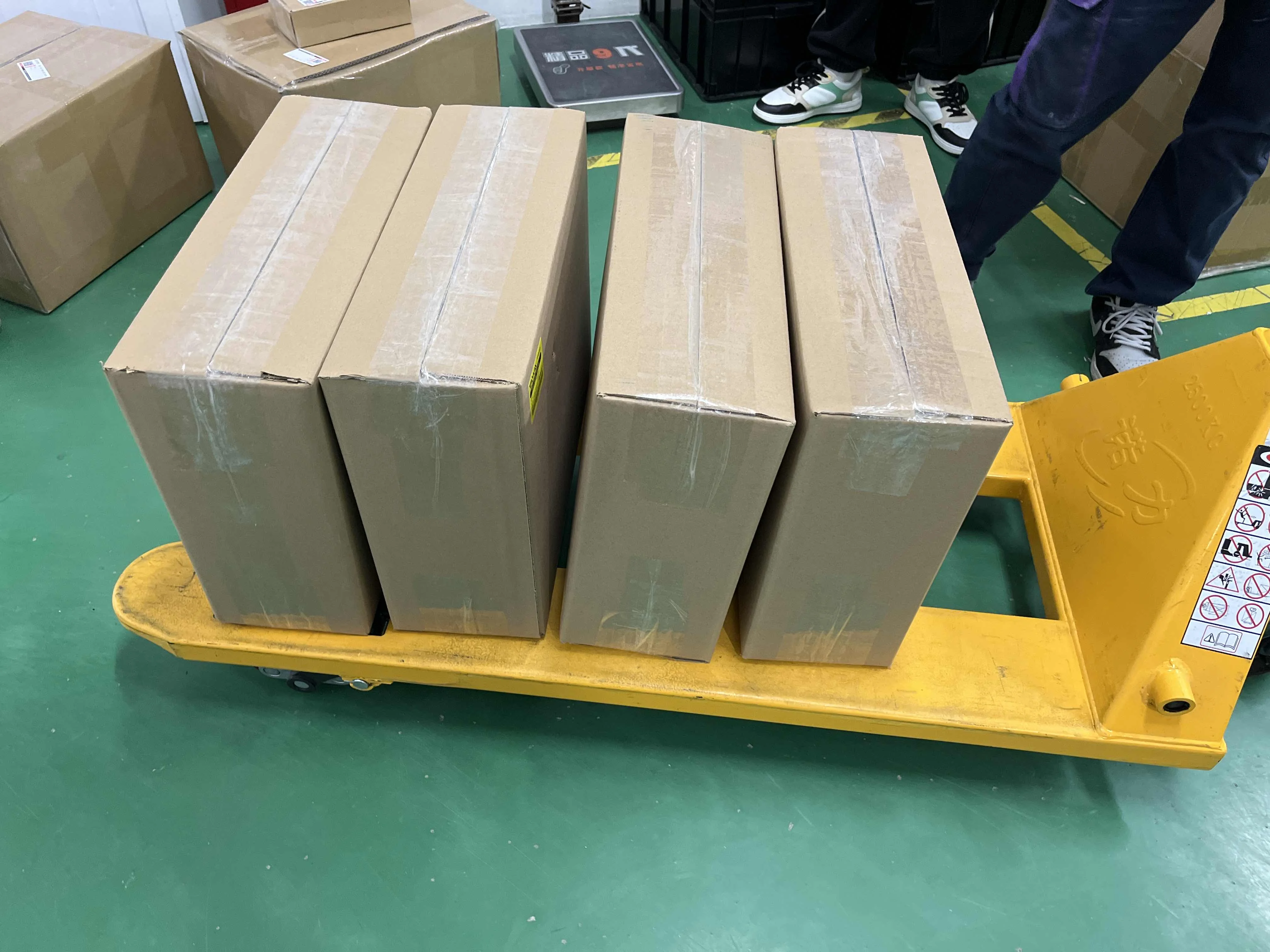 Ip Camera Access Point Enclosure Solar Ip66 Weatherproof Metal ...