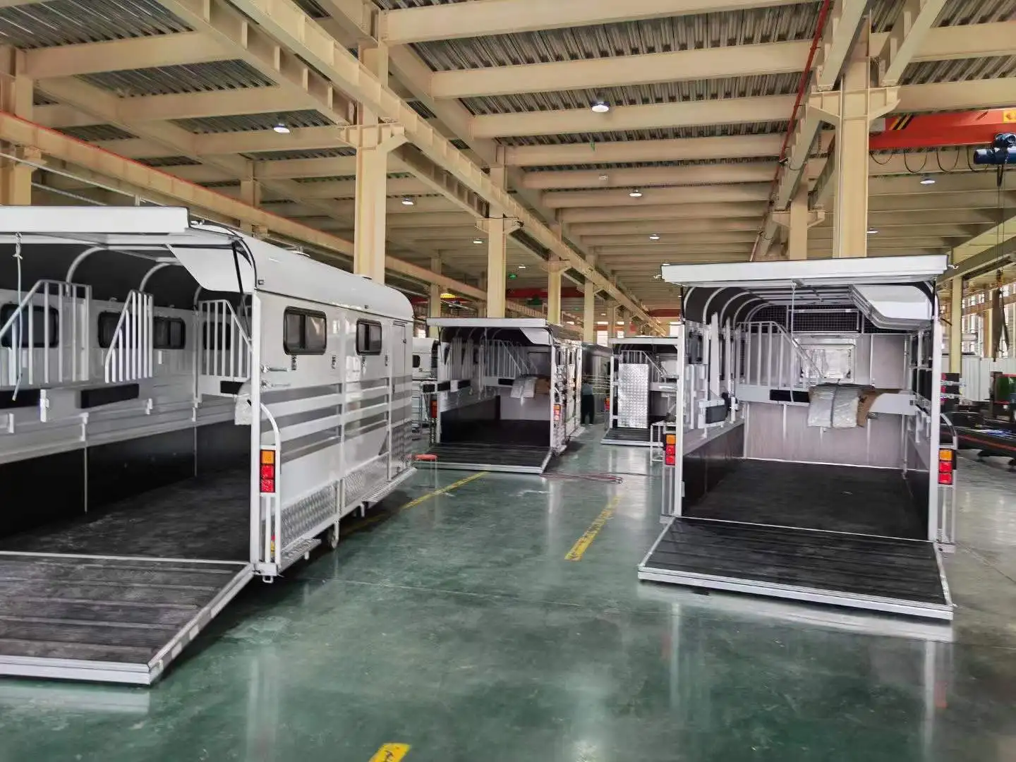 Factory Price Suspension Roller Rocker Steel Material Deluxe Horse ...