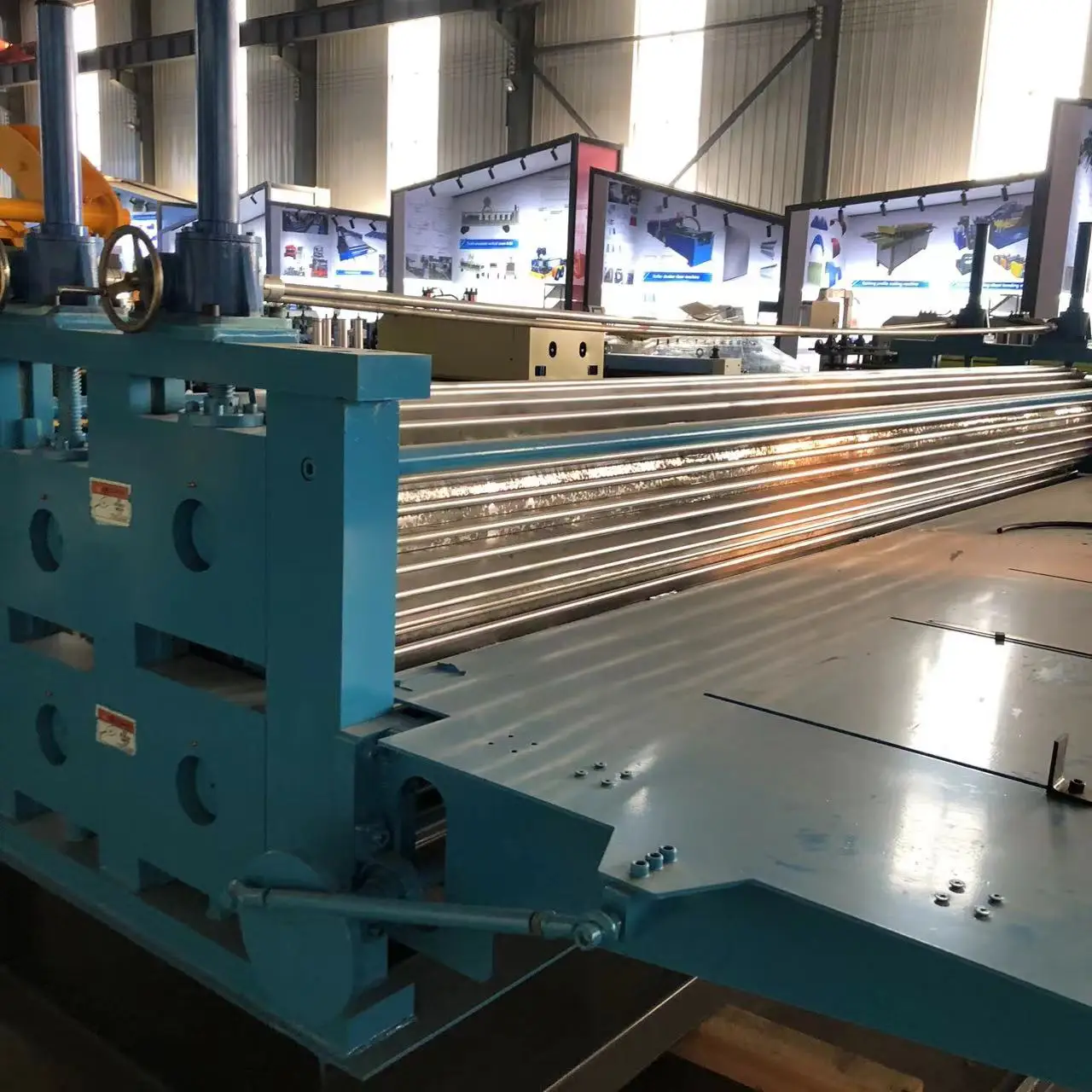 Horizontal Corrugated Roof Machine Transverse Press Arc Molding ...