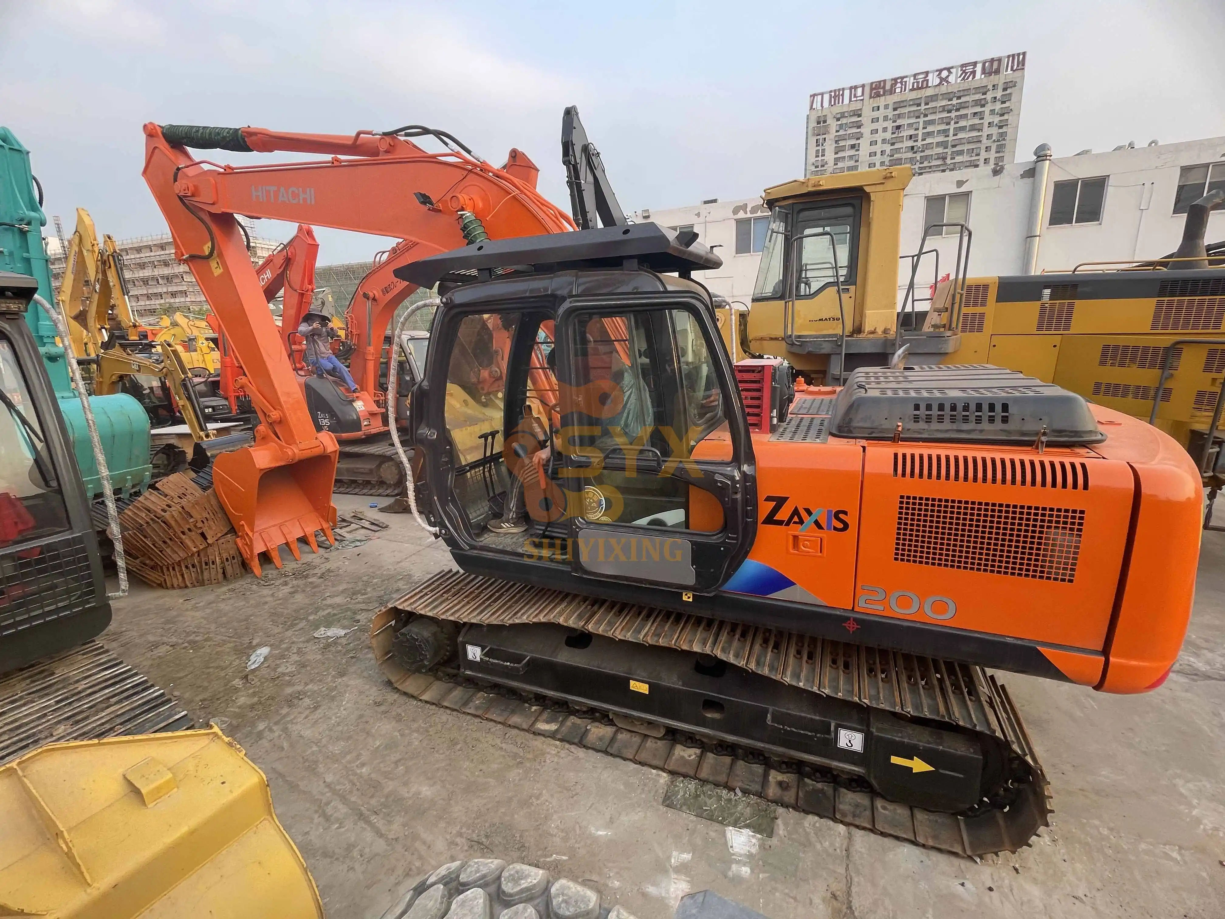 Original Hitachi 20 Ton Excavator Hitachi Zx200 With Tier 4/epa Hitachi ...