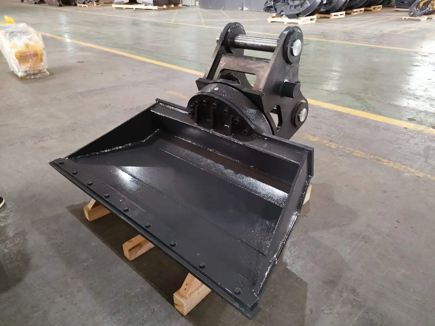 Customized 20 Tons Excavator Grab Bucket Rotary Bucket 360 Degree - Buy ...