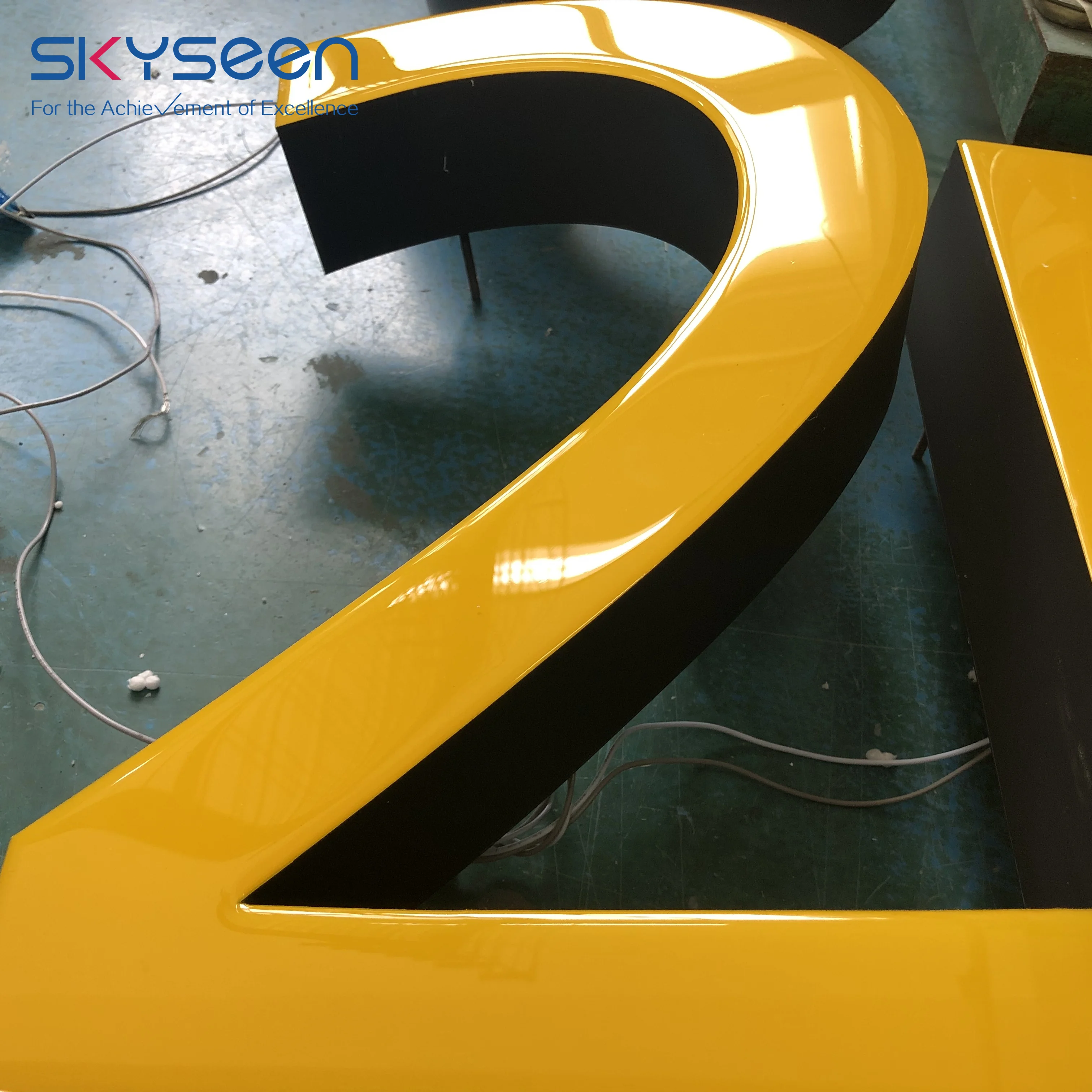 Custom Outdoor Led Sign Board Stainless Steel LED Channel Letters ...