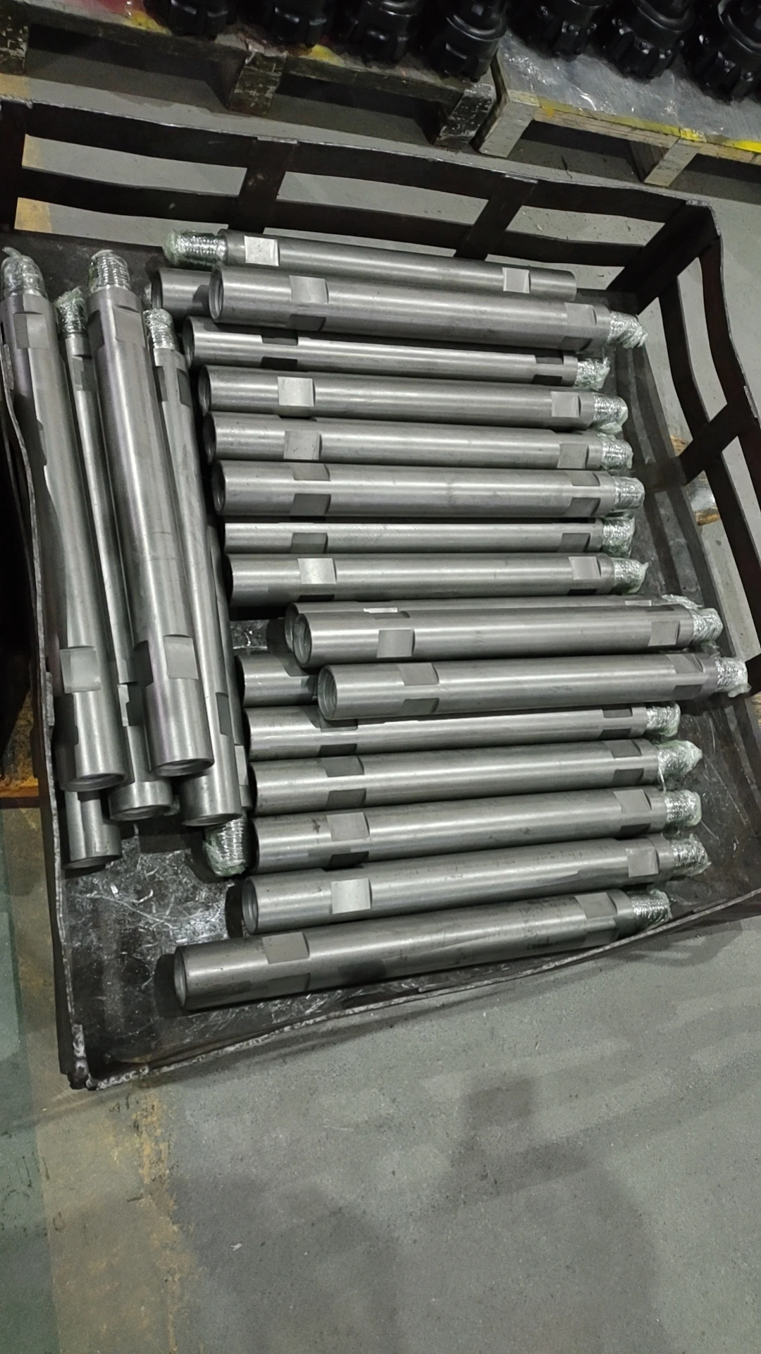 76 Mm* 3000mm API 2 3/8 Reg Thread Drill Pipe for Rock Drilling