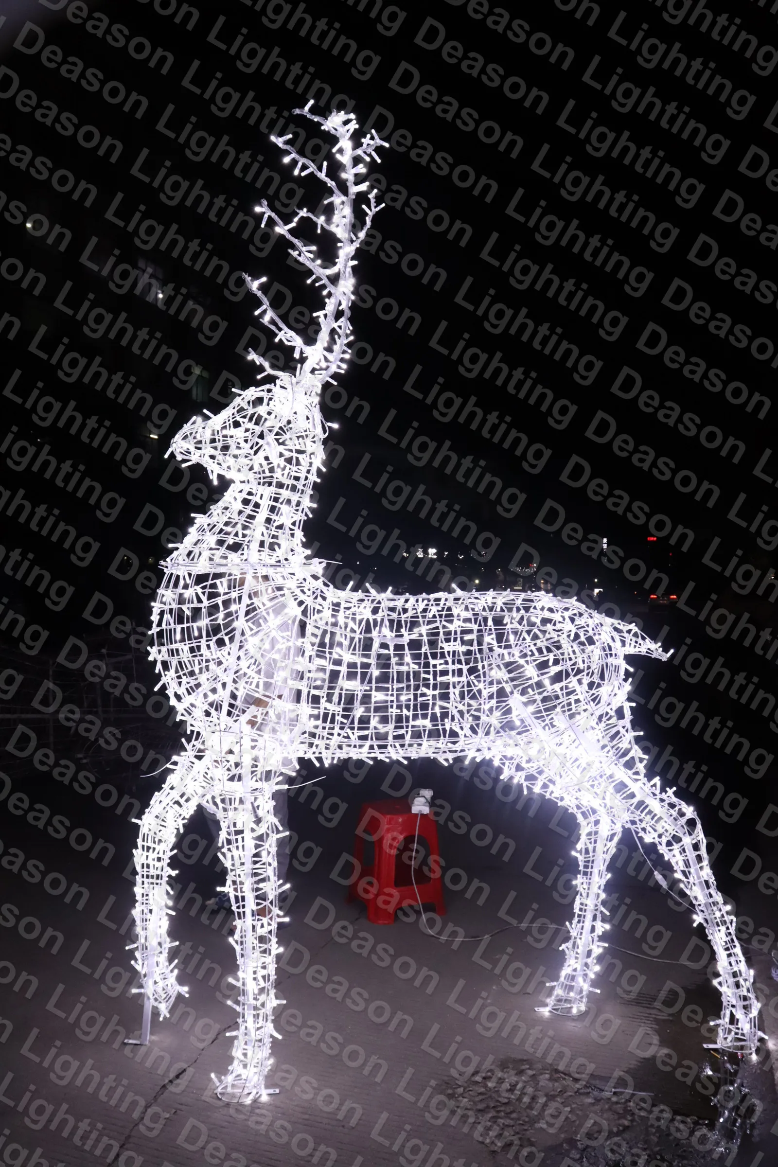 Life Size Illuminated 3D Metal Christmas Decorative Reindeer