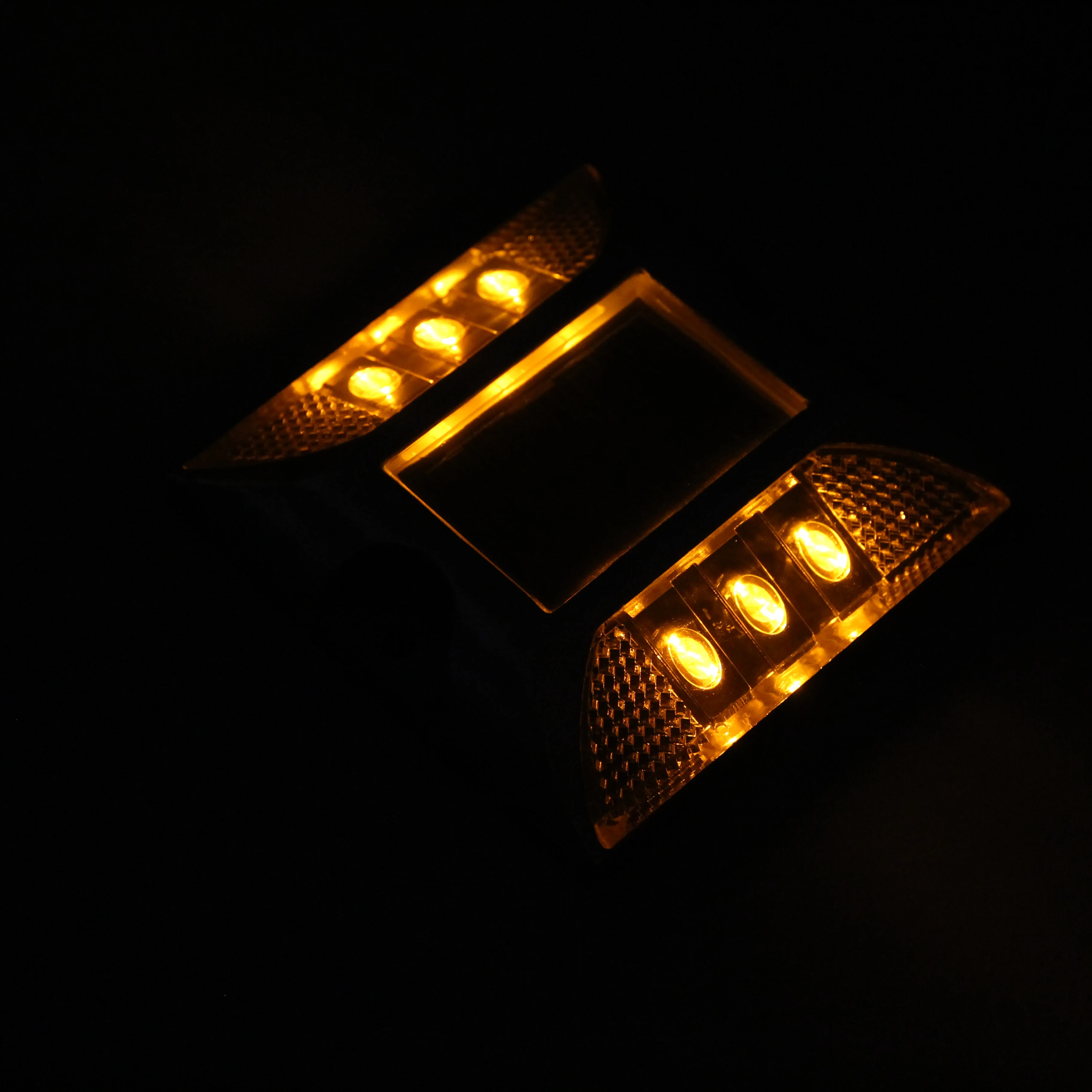 Aluminum Reflectors Cat Eyes Pavement Marker IP68 Waterproof Solar Led ...