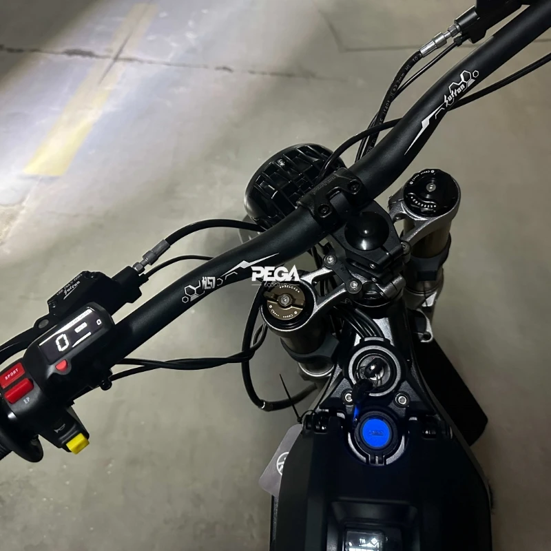 Surround Light Bee X 60v 8000w Electric Dirt Bike - 46.6 Miles Range