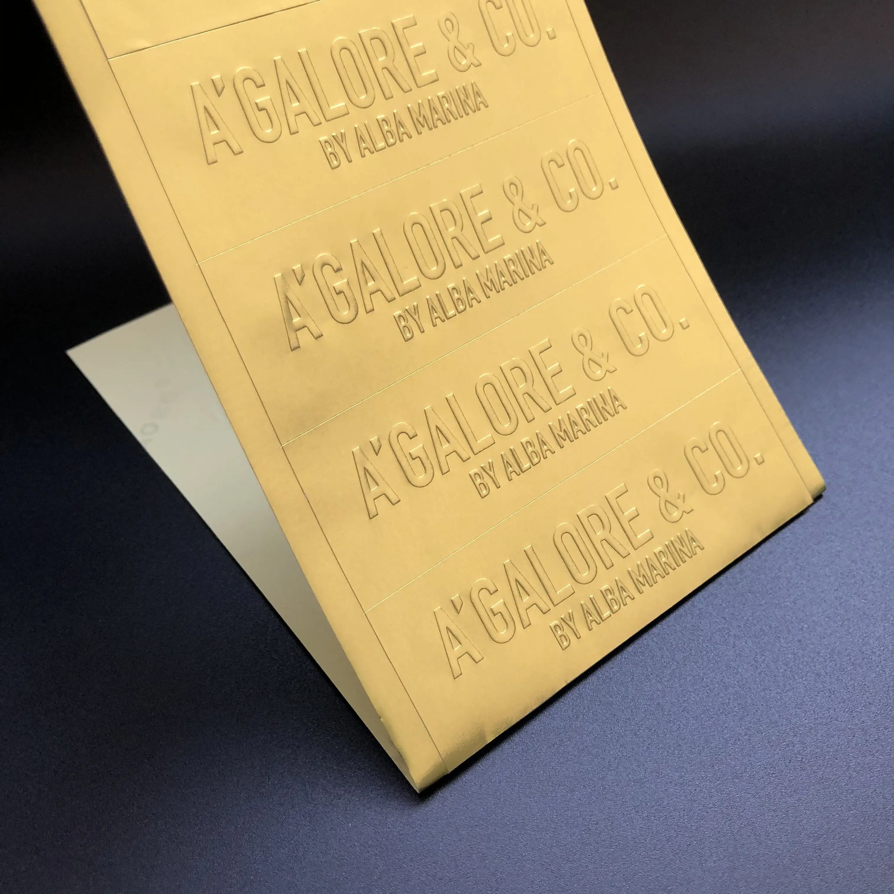 Luxury Customized 3d Shiny Gold Stickers Labels Self-adhesive Sticker ...