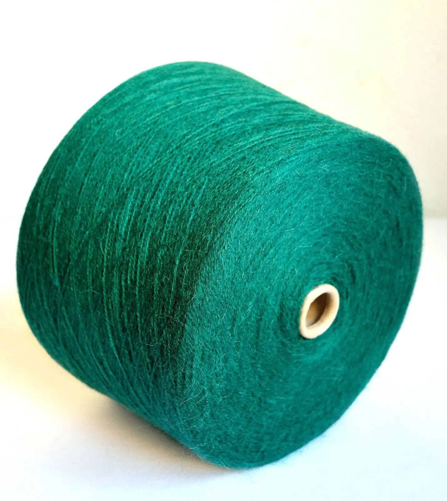 Wholesale 100% High Bulk Acrylic Yarn - Super Soft & Durable