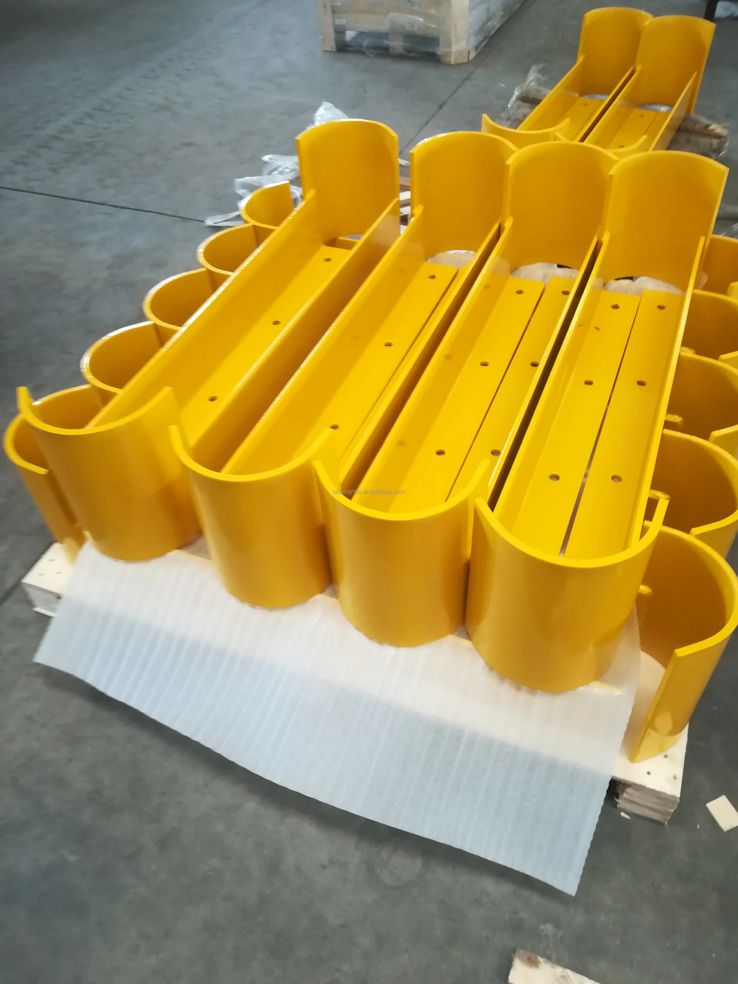 Space-saving End Of Rack Protectors End Of Row Guards Upright Post ...