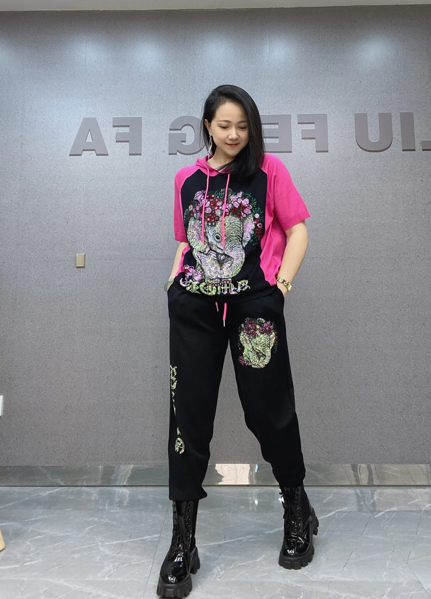 Summer Loose Casual Cartoon Hot Diamond Hooded Knit Suits Plus Size ...