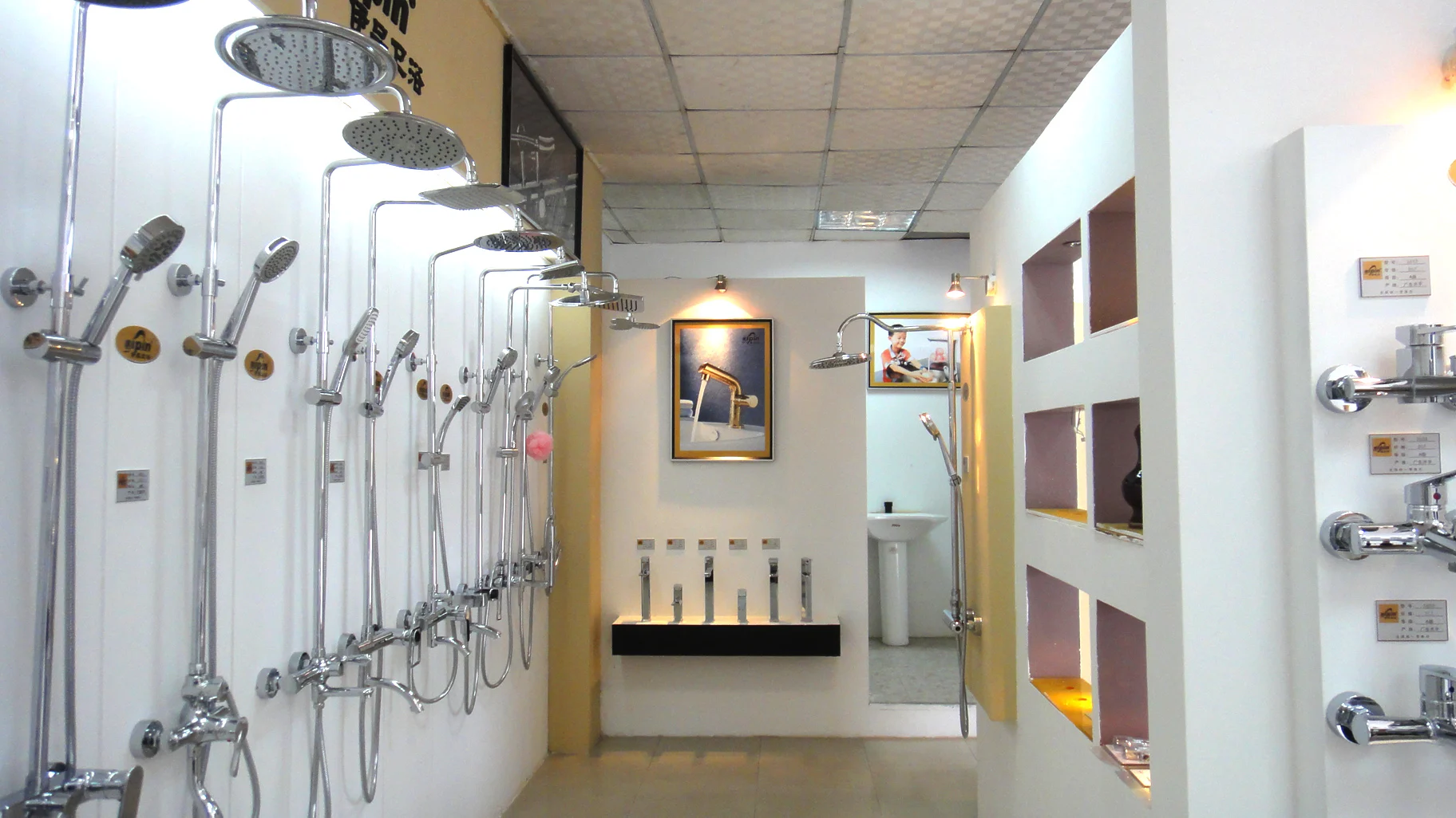 Thermostatic Brush Gold Concealed In Wall Mount 4 Ways Shower Panel ...