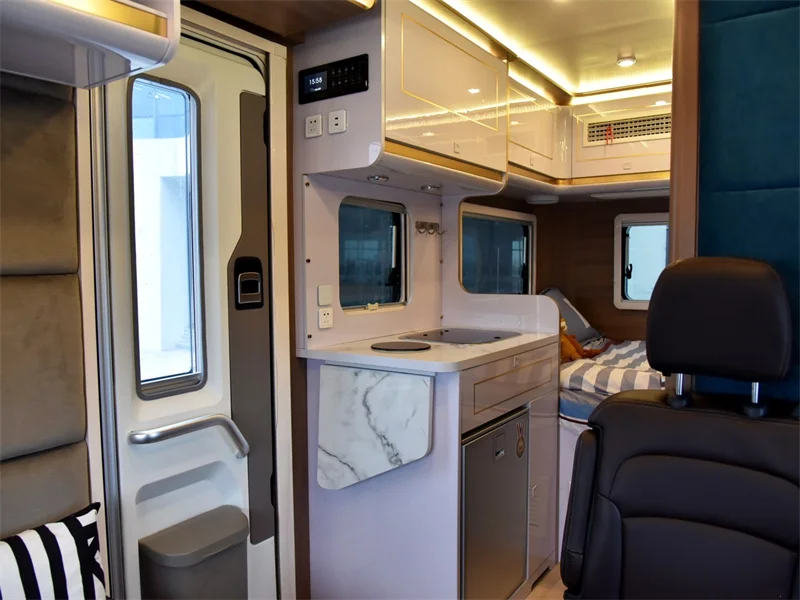 Maxus V80 China Luxury Caravan Campervan Motor Home Rv Camper Motorhome ...