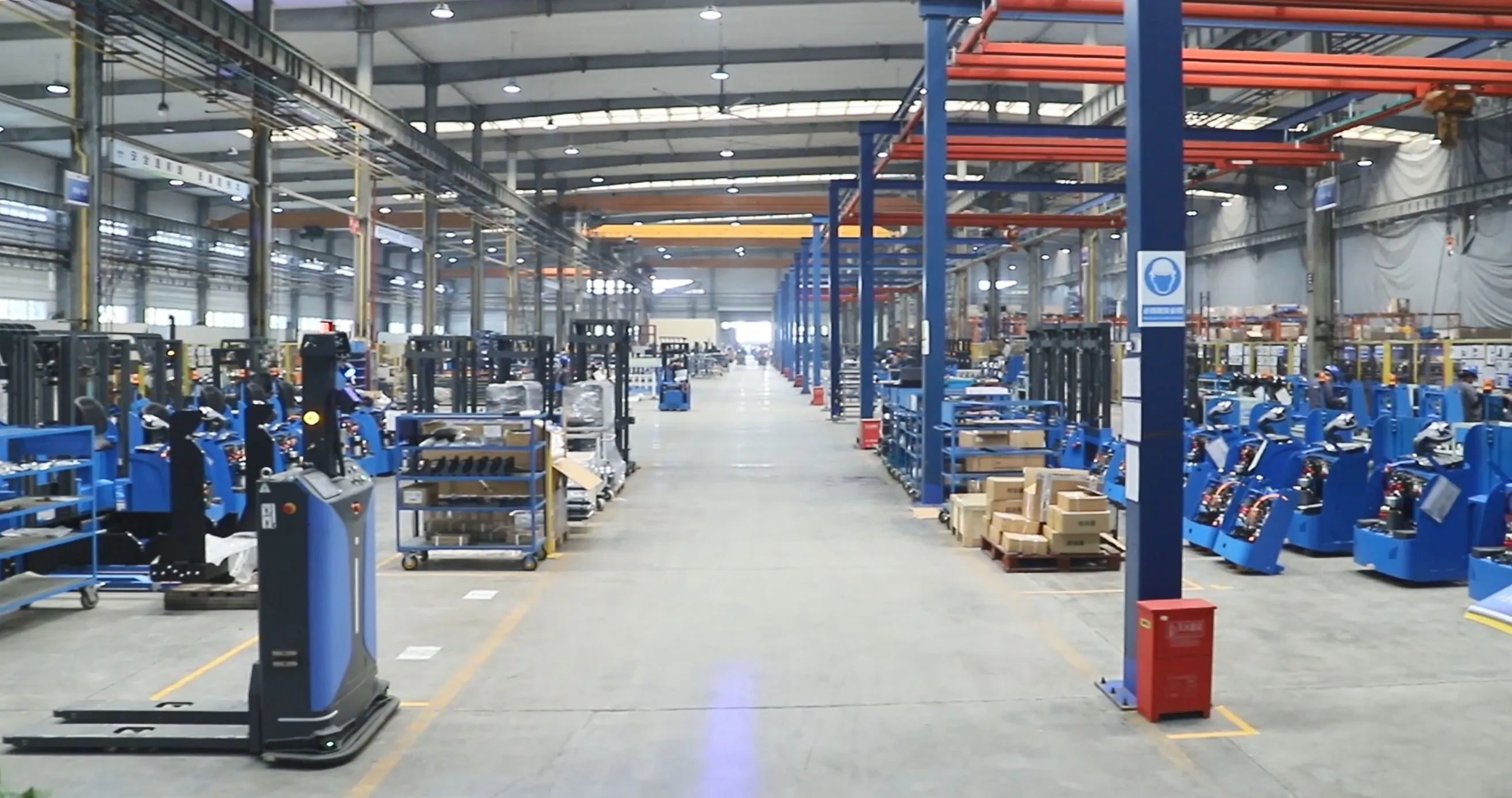 New Autonomous 2000kg Pallet Stacker AGV Forklift with Robot Navigation ...