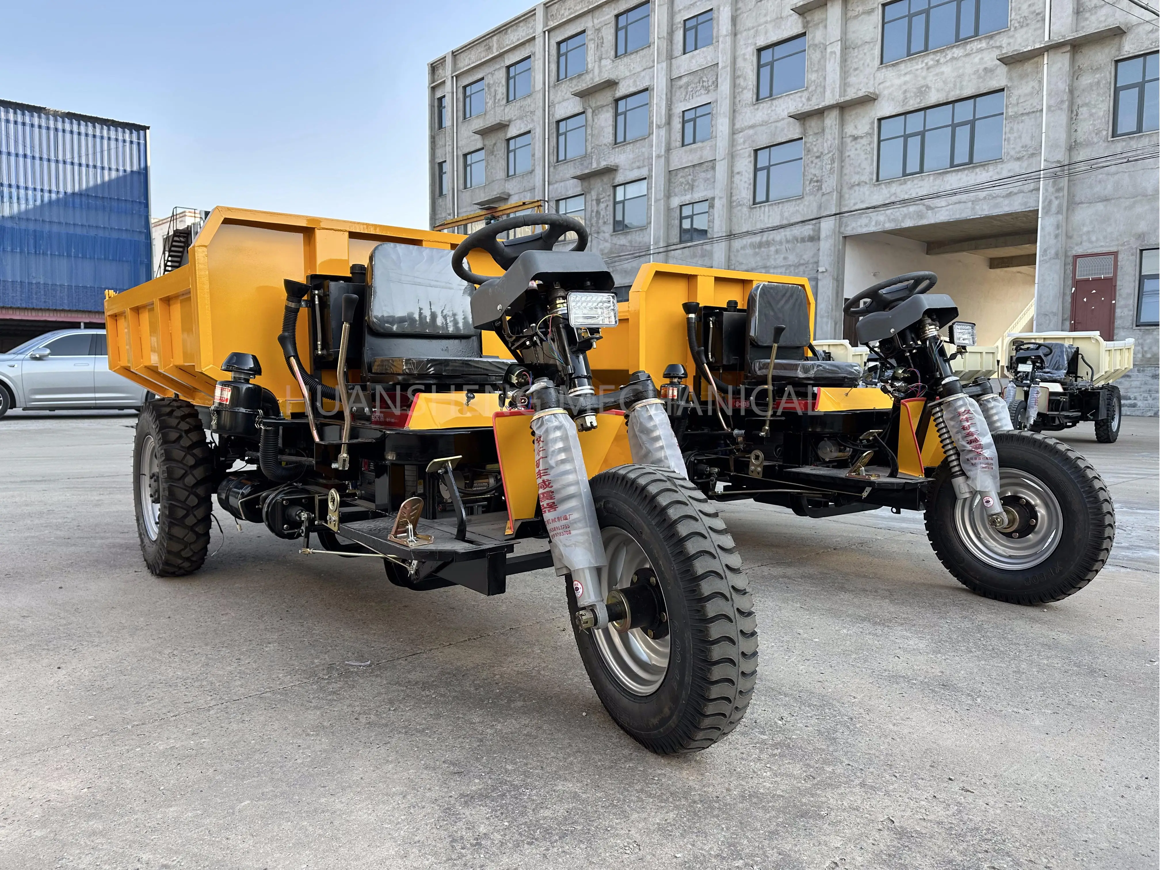 Heavy-Duty Cargo Transport Vehicle Diesel Mining Dump Truck/Diesel ...
