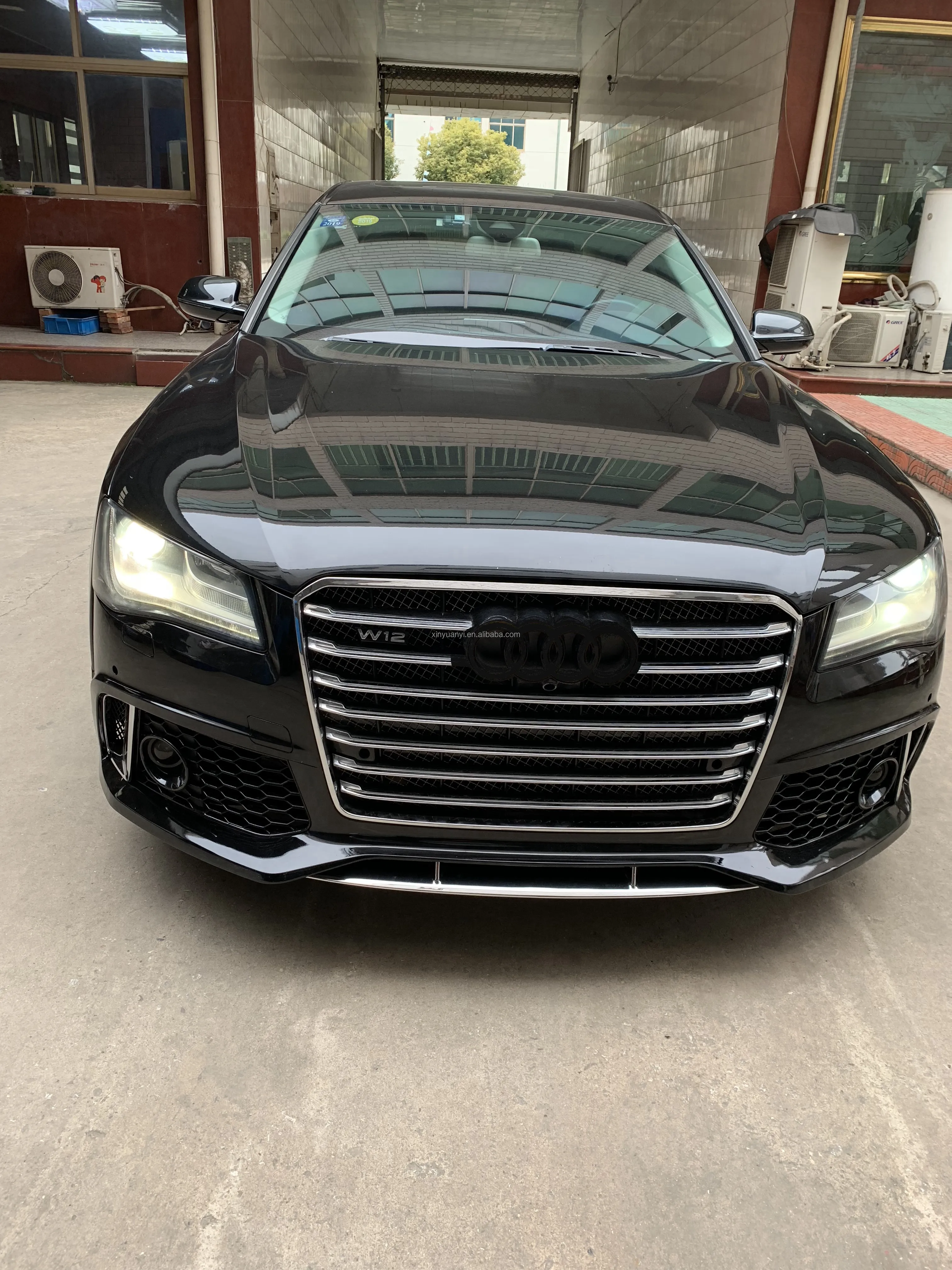 Upgrade Audi A8 Body Kit - Front Bumper with Grille Facelift