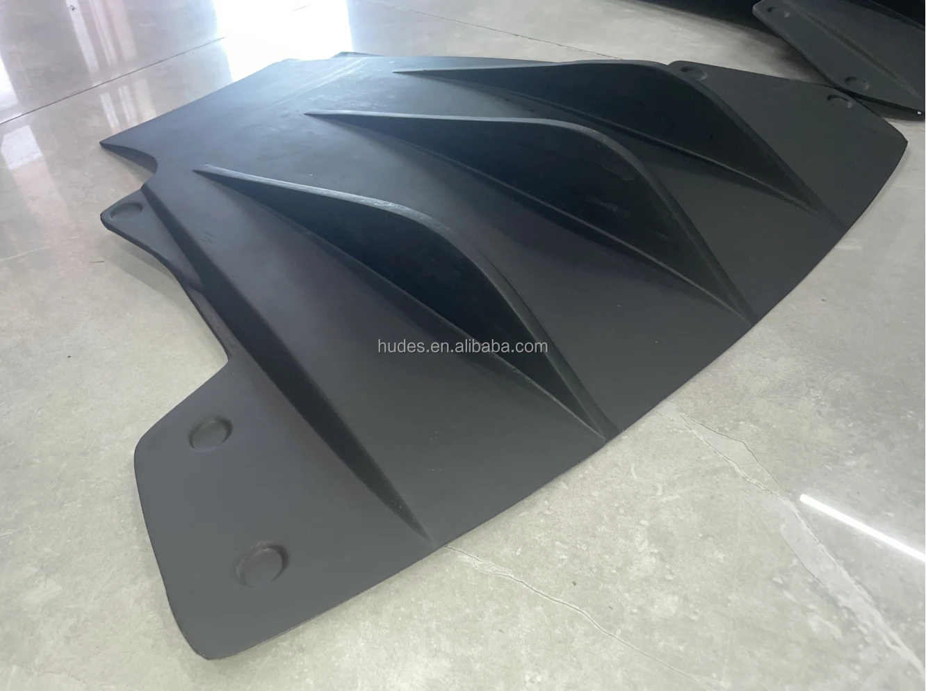 Ferrari 360 Rear Diffuser Fin - Fiberglass - Gray Hudes