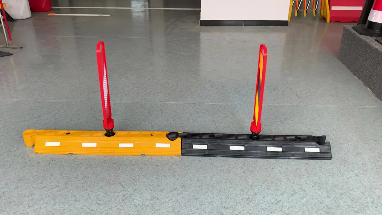 Benc Road Separator Driveway Isolation Reflective Warning Delineator ...