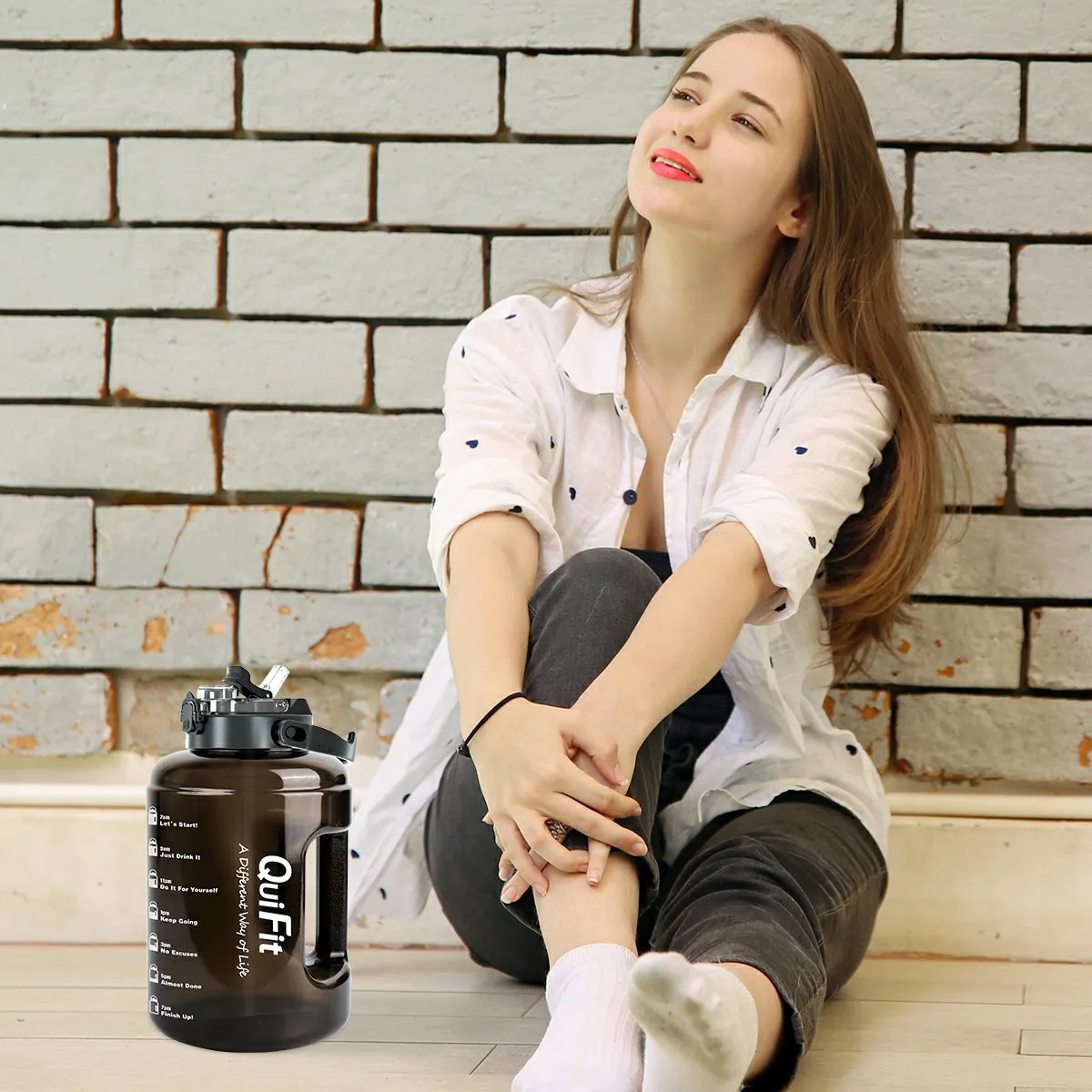 2.5升2合1加仑水瓶，两种饮料方式用于健身房运动户外时尚设计多功能 - Buy 加仑水瓶装两种喝方式:,2-in-1水瓶,半加仑水瓶 Product on Alibaba.com