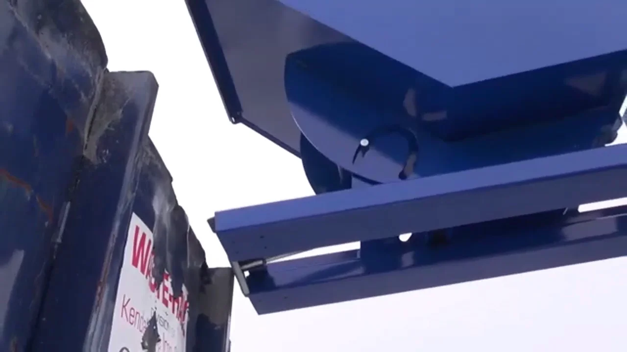 Self Tippers Bins Tipping Skips Waste Treatment Forklift Tipping ...