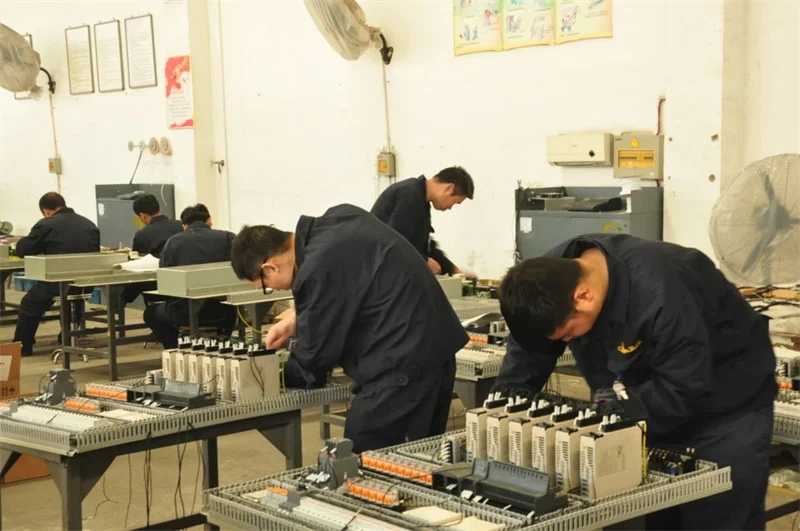 China Made Electric Distribution Panel Board - High Quality PLC Control Box