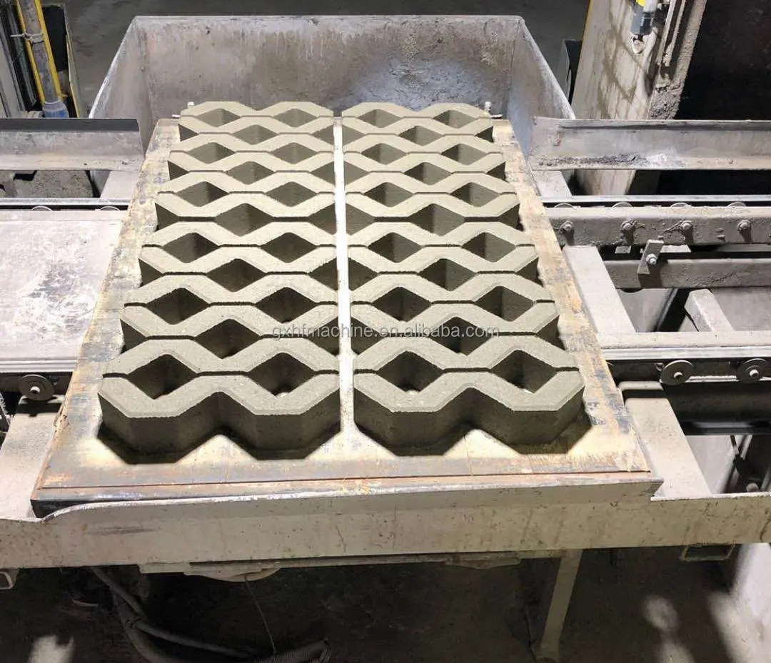 Interlocking Concrete Block Mould Machine for Garden Wall Decoration ...