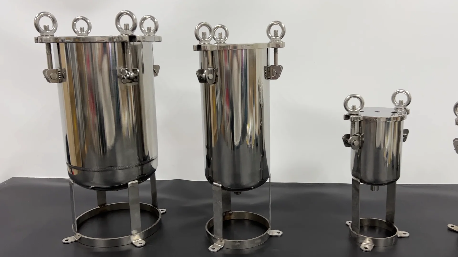 Production Machines Glue-out Pressure Barrel 1l-50l Non Standard Bottom ...