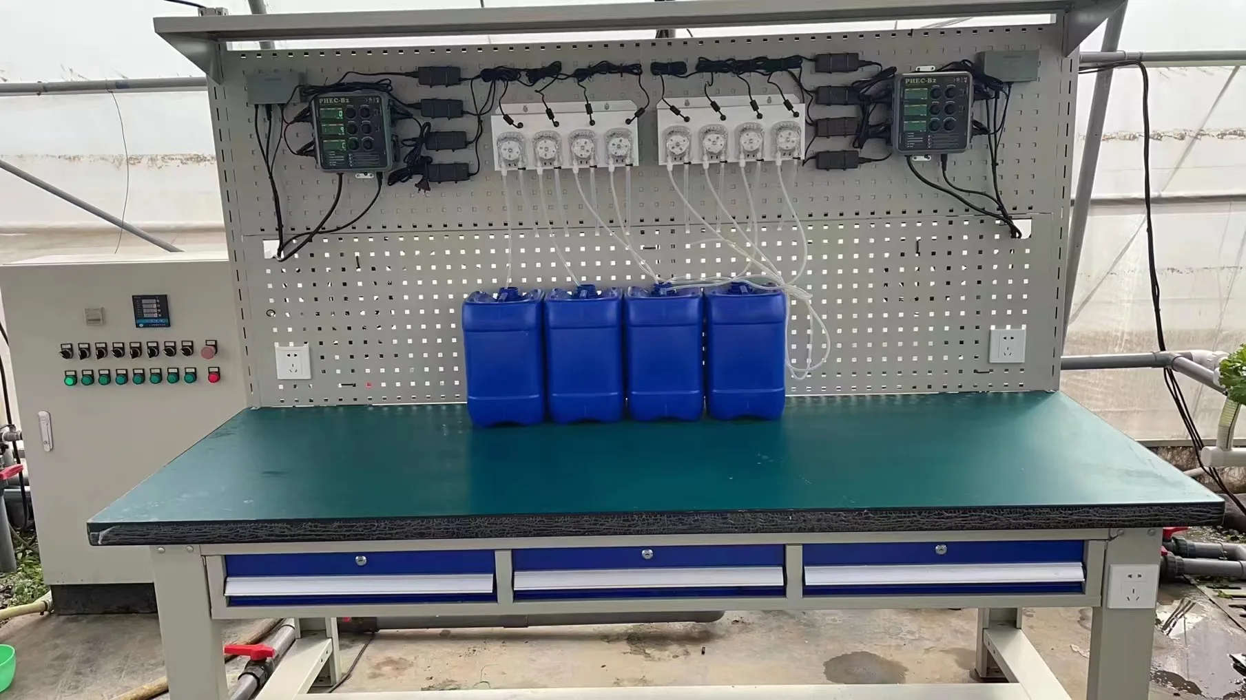 FM Hydroponics Kit - Digital Nutrient Controller & Pump Set