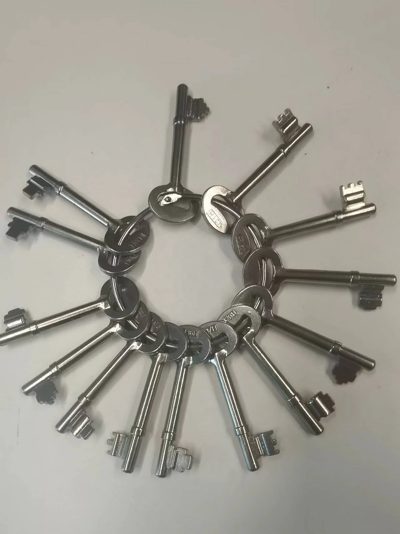 Universal House Key Blank for Door Solid/Color Key Blank Manufacture ...