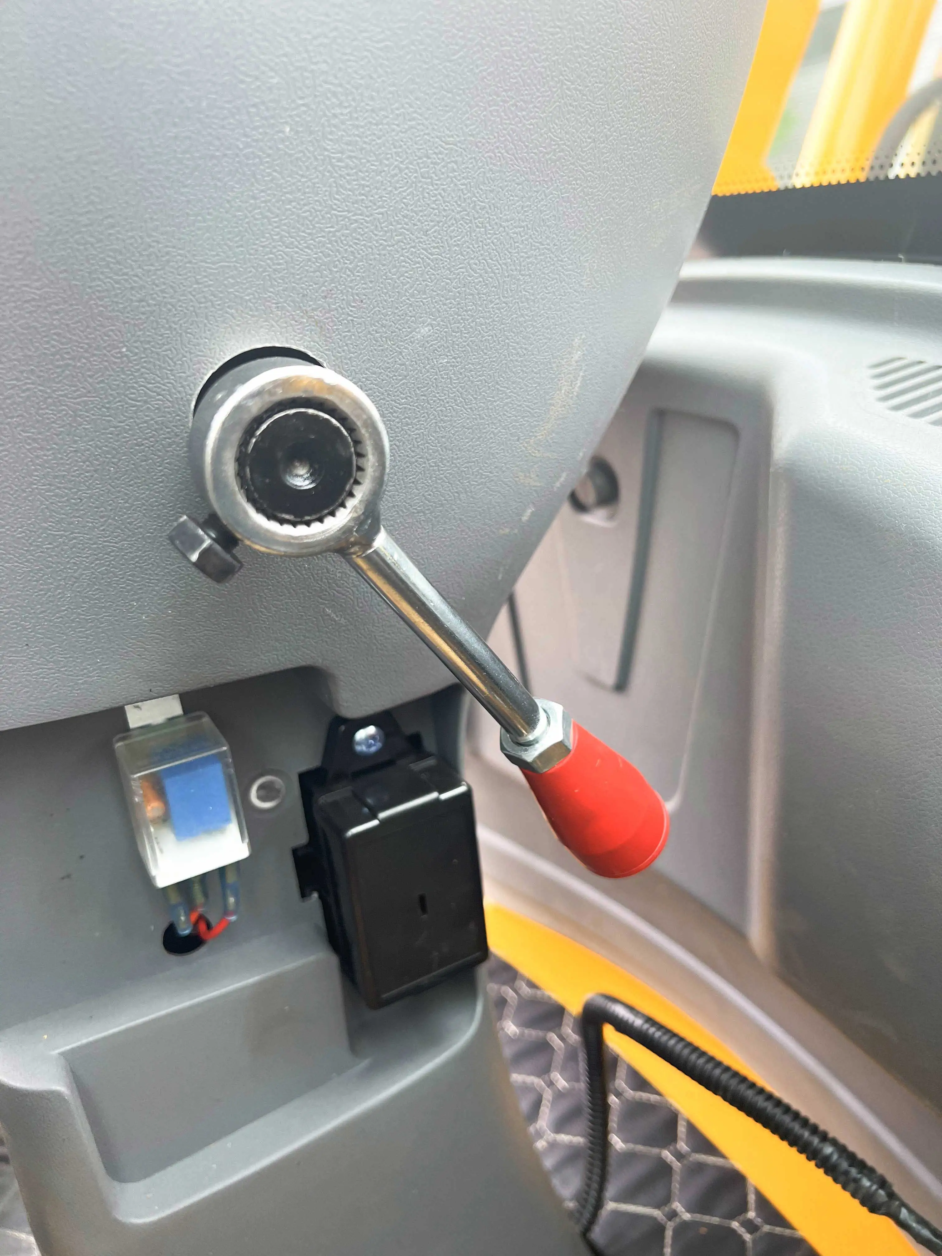 AOLITE CE 916D China Cheap 1000kg Mini diesel Wheel Loader ALT Earth ...