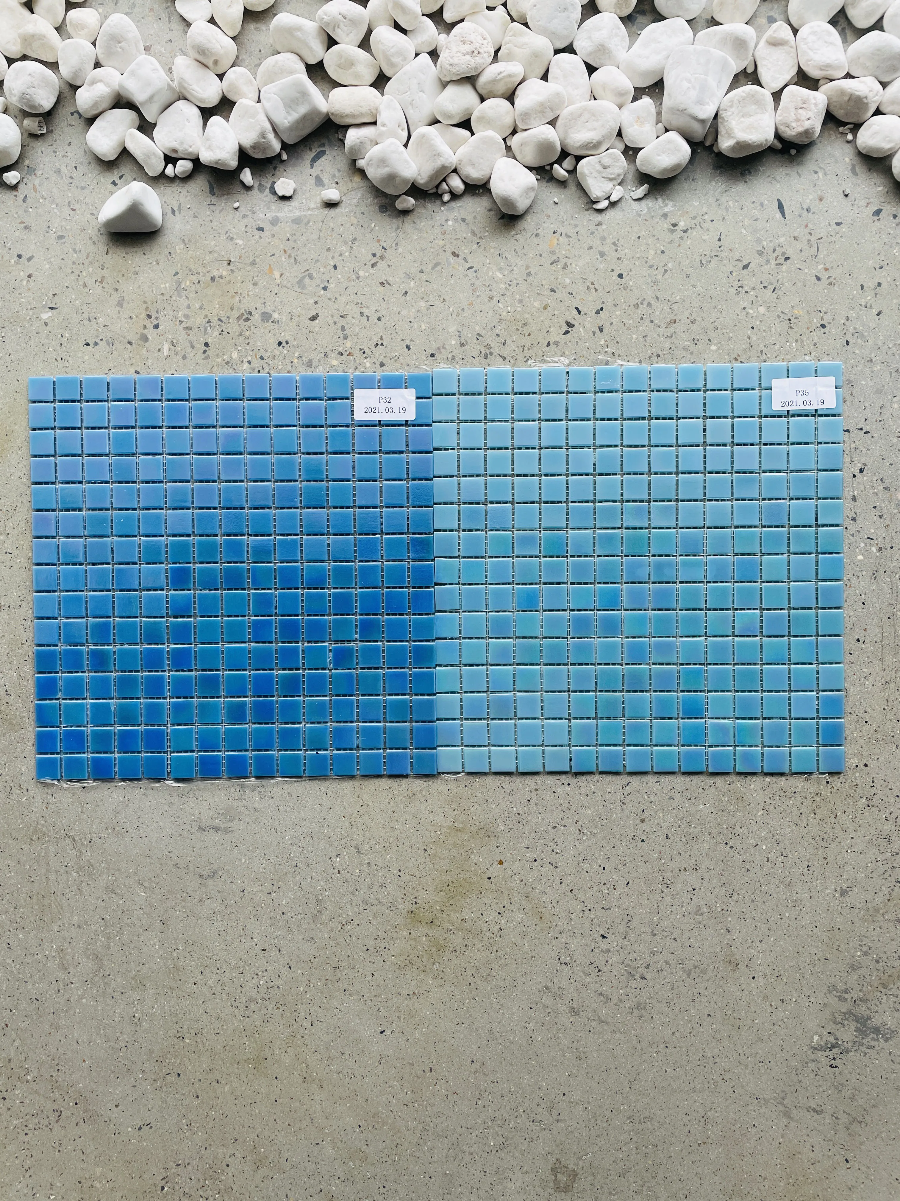 Hot Sale Blue Iridescent Glass Pool Mosaic Tiles - Modern Design for ...