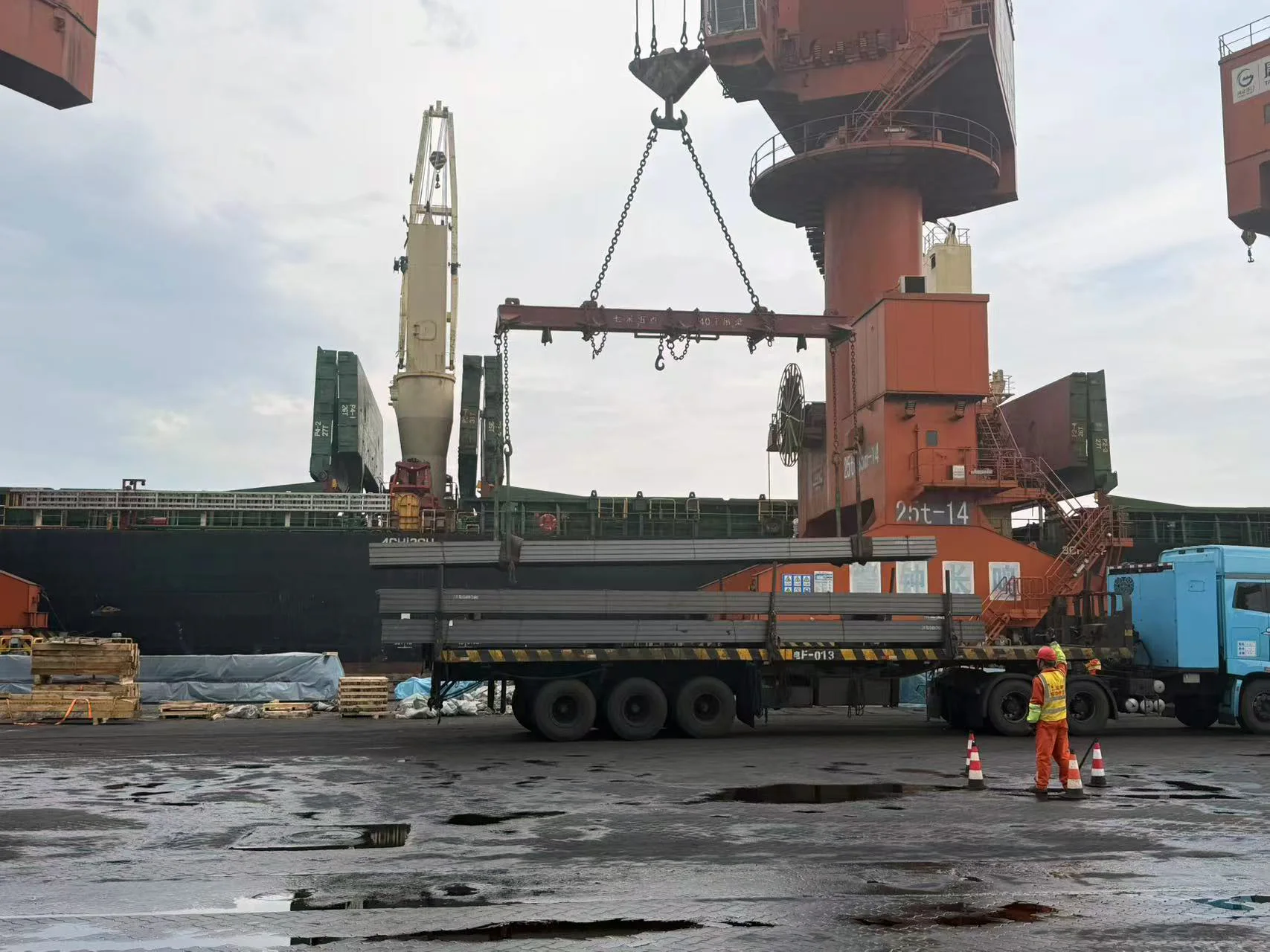 ASTM H-Beam Steel IPE100 IPEAA100 Hot Rolled Grade Q235B Q35B JIS BS ...
