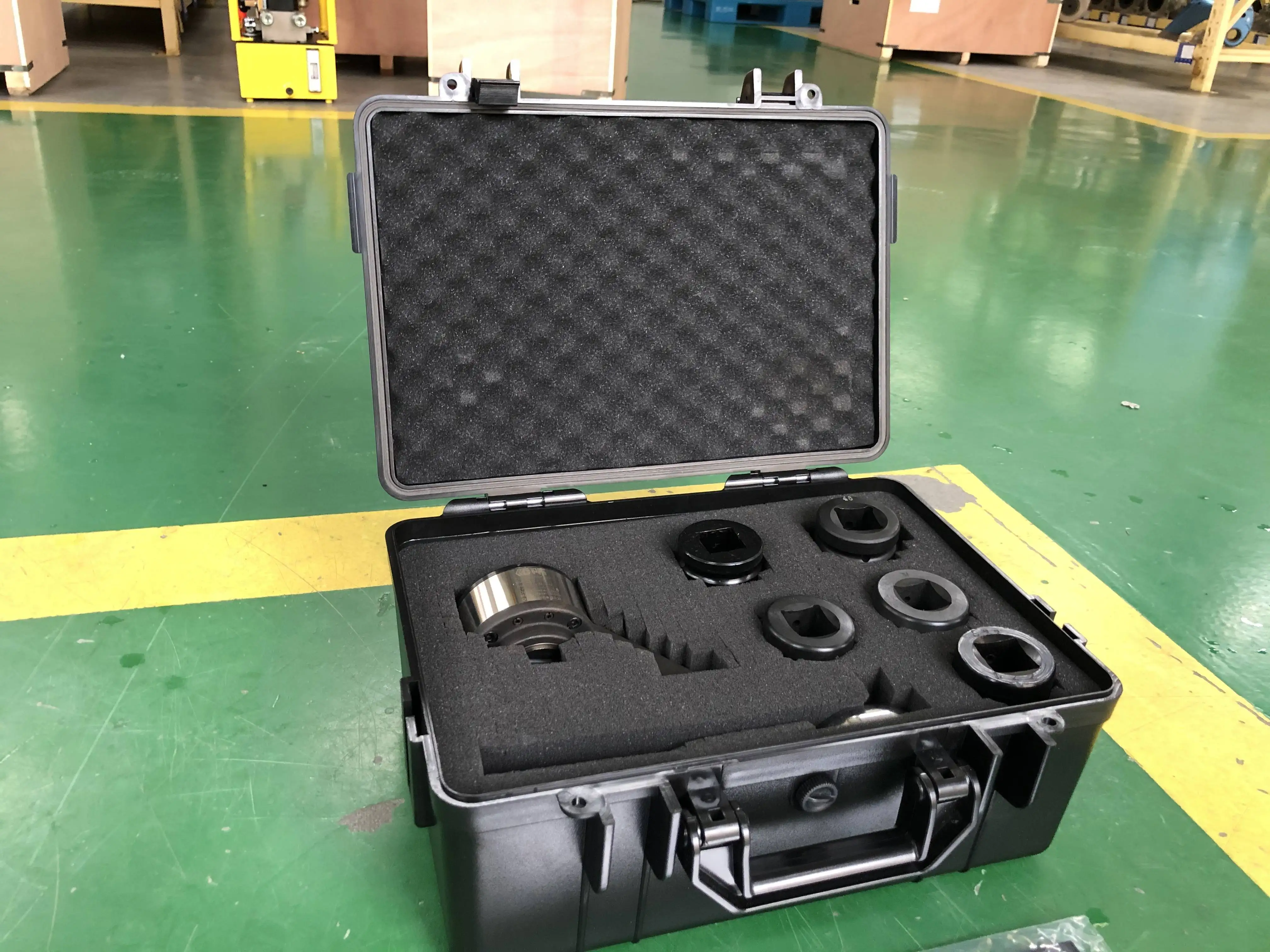 7500NM Mechanical Torque Multiplier Wrench - KIET Quality