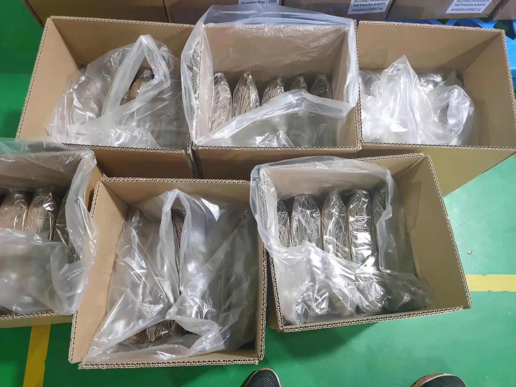 1l Custom Eco-friendly Refill White Kraft Paper Shampoo Stand Up Spout ...