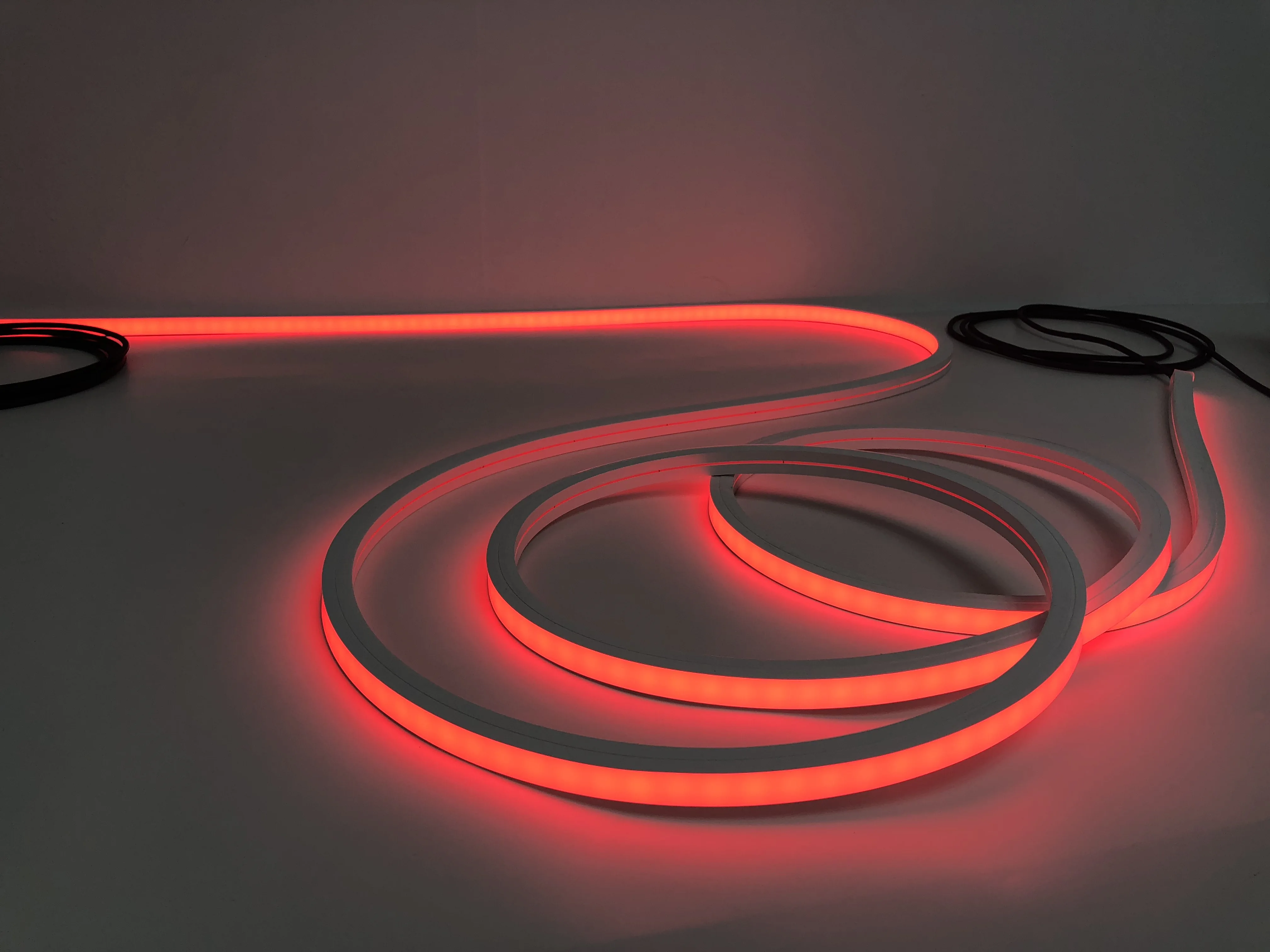 IP68 DC24V RGBW Silicone Tube Light Dream Colorful Garden Light 20*18mm ...
