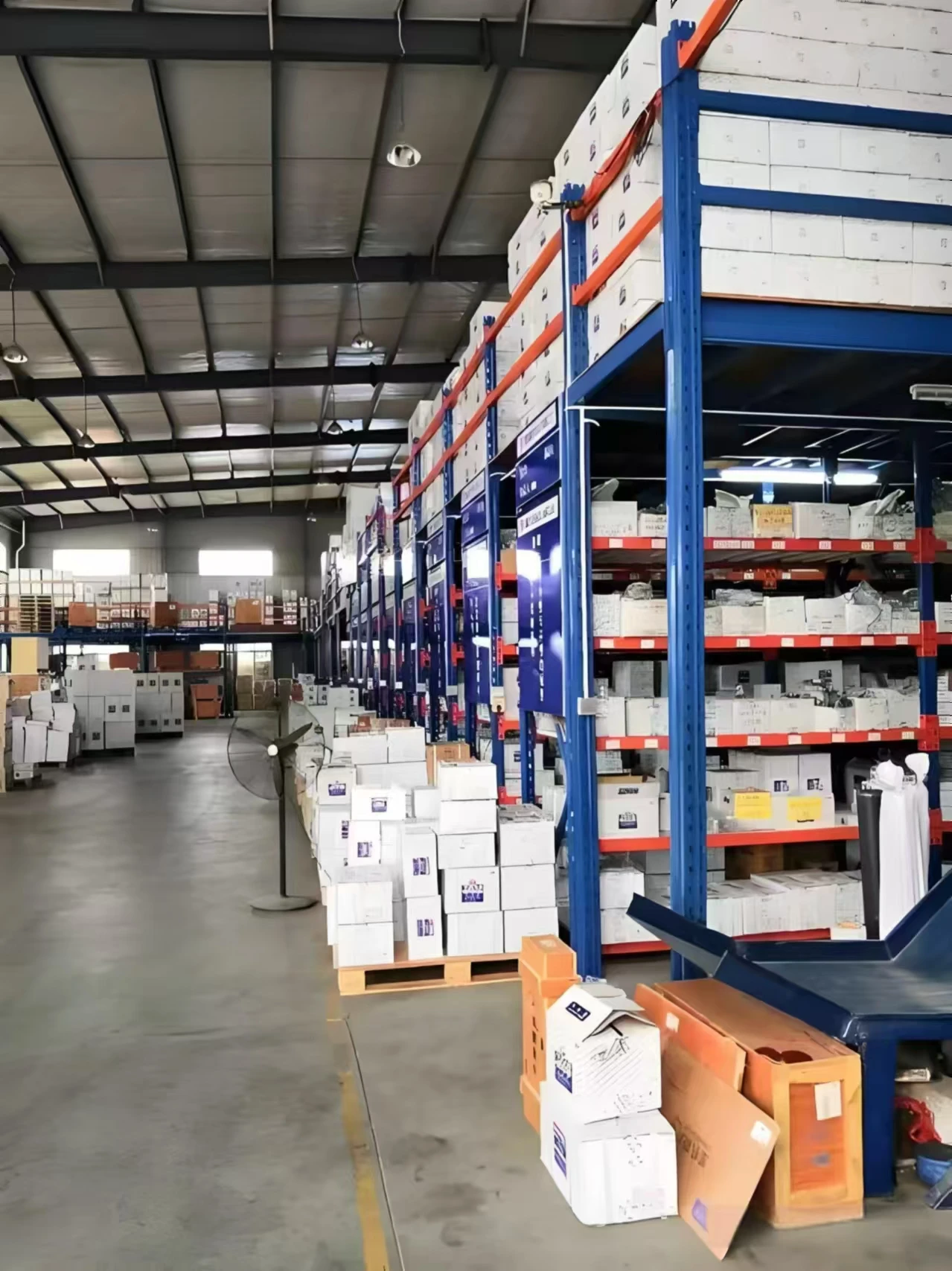 Shaanxi Automobile F2000 F3000 Weichai Fuel Filter Oil-water Separator ...