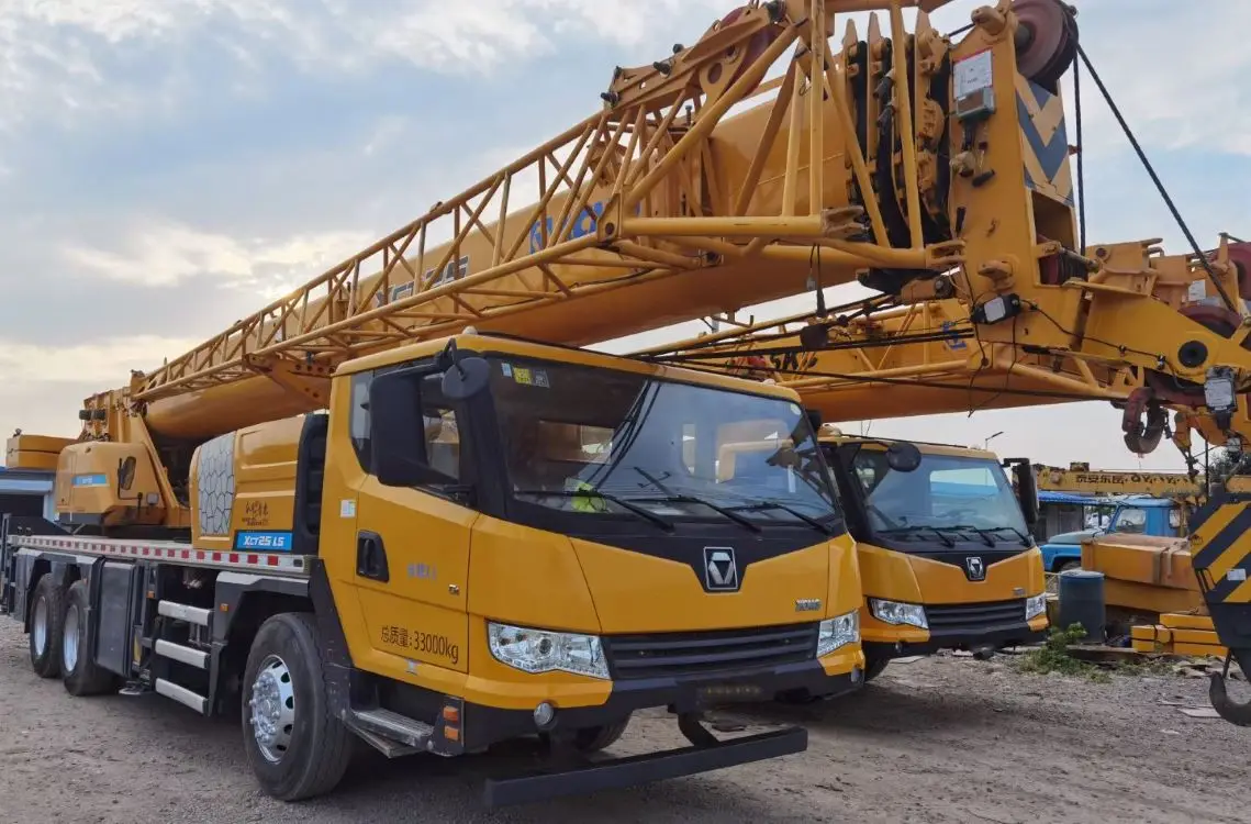 China Used Xcmg Xct25 Mobile 25 Ton Crane Second Hand Ifting Truck ...