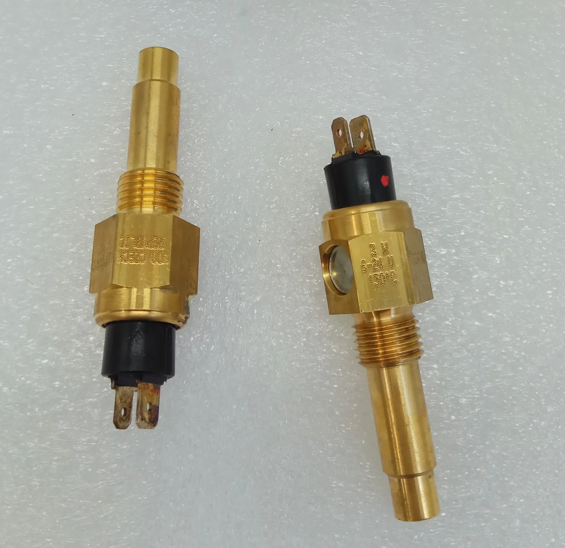 Genuine Vdo Temperature Sensor 1755470001 Engine Temperature Sensor ...