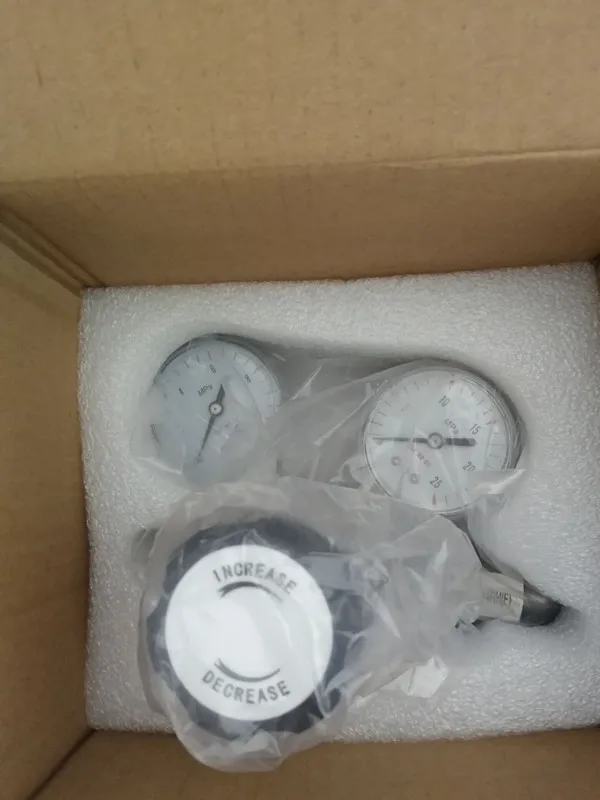 Hcl Cylinder Gas Pressure Regulator With Cga330 Input Connection - Buy ...